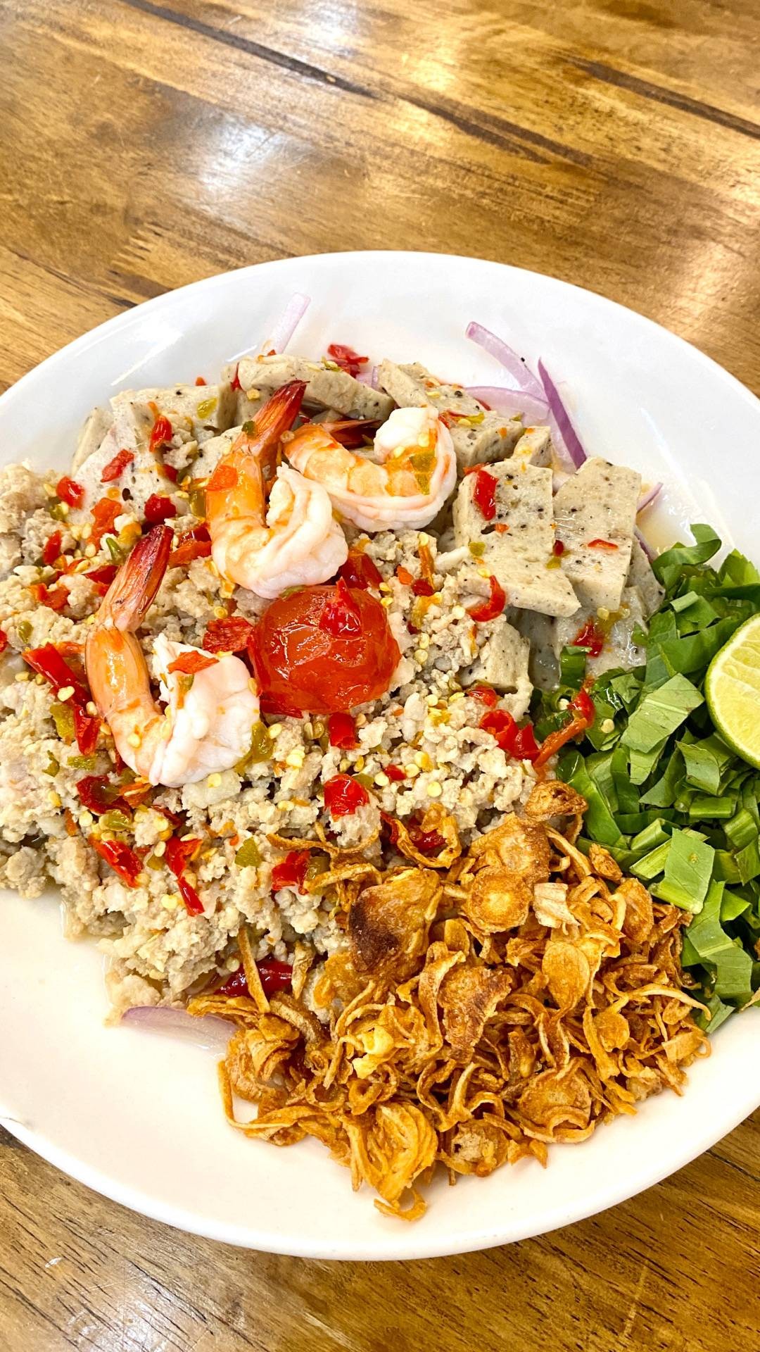 รีวิว LA YUM ZAPP @Nakhon Si - นึกถึงยำ ตำ แซ่บๆ ต้องร้านนี้