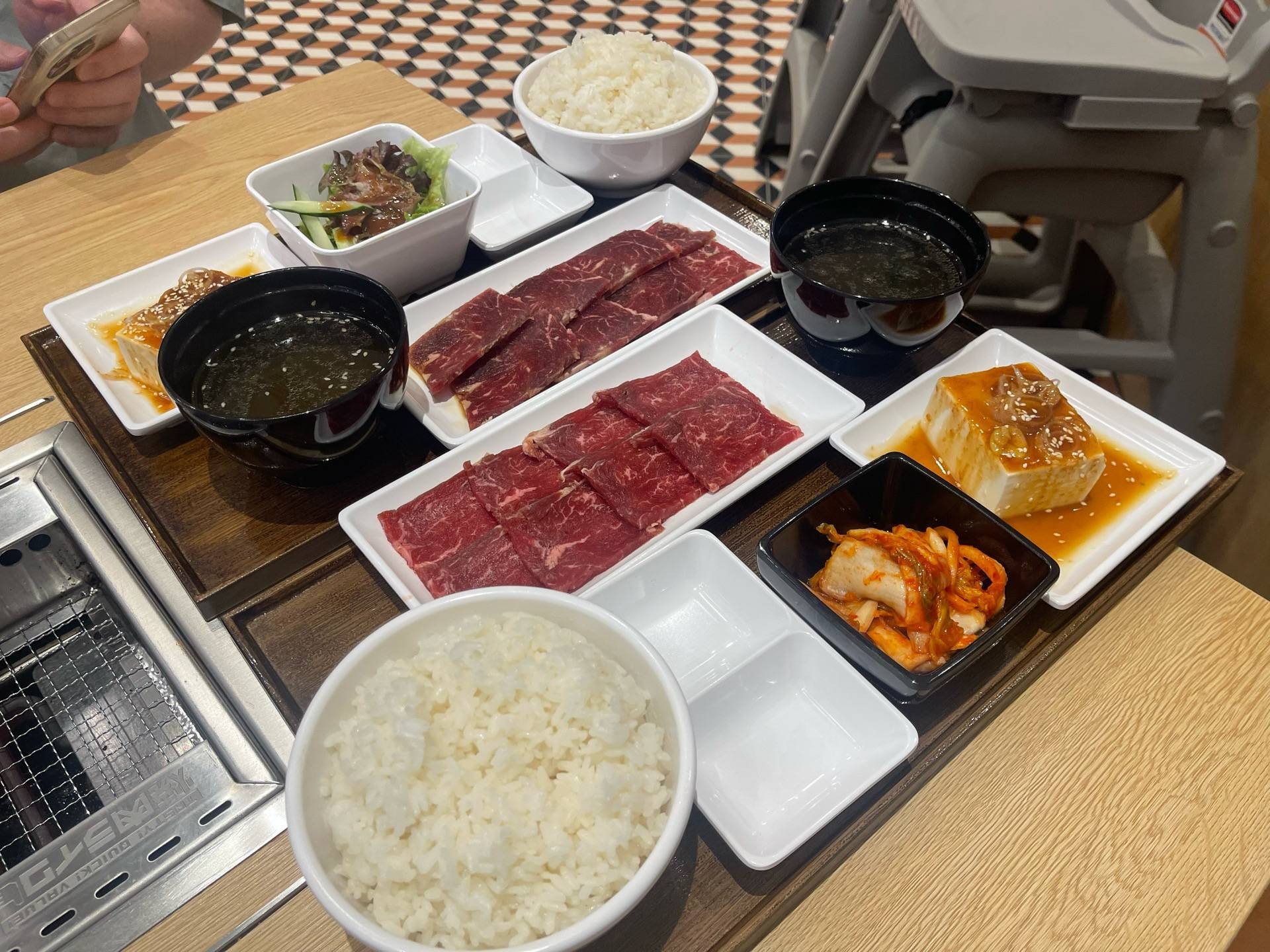 รีวิว Yakiniku Like One Bangkok - ปิ้งย่างอร่อยๆทานคนเดียวสบายๆ