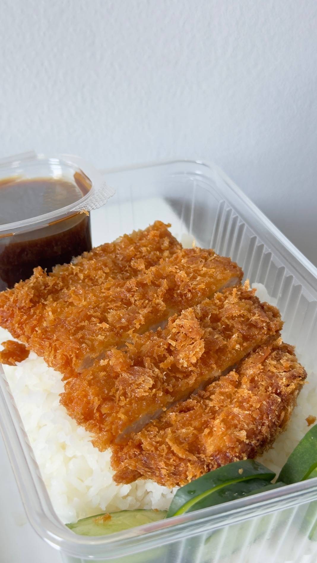 รูป Pang Kaow Jaow - ข้าวไข่เจียวหมูสับ หมูทงคัตสึ ผัดผัก ของทอดทานเล่น