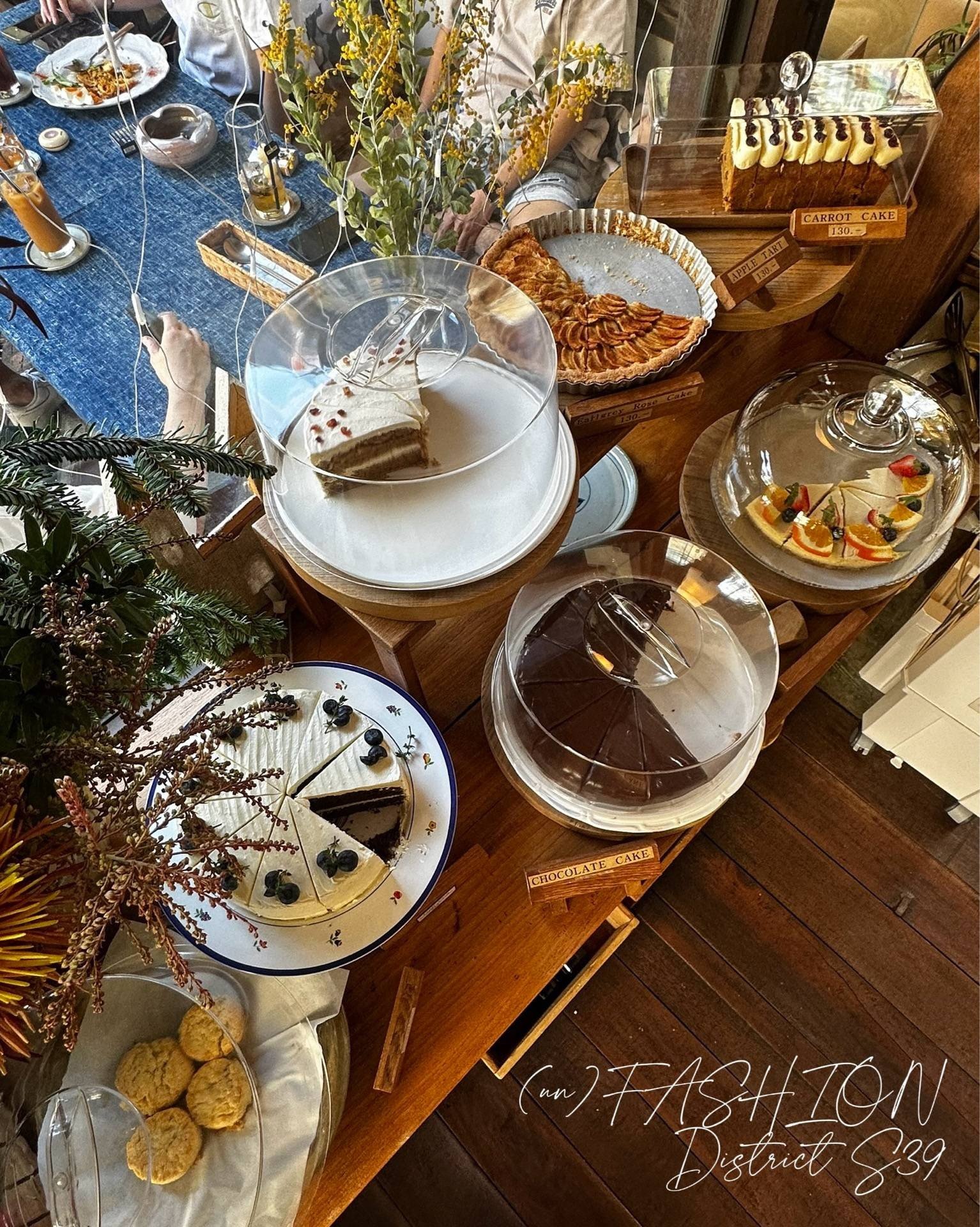 รูป (un) FASHION DISTRICT S39