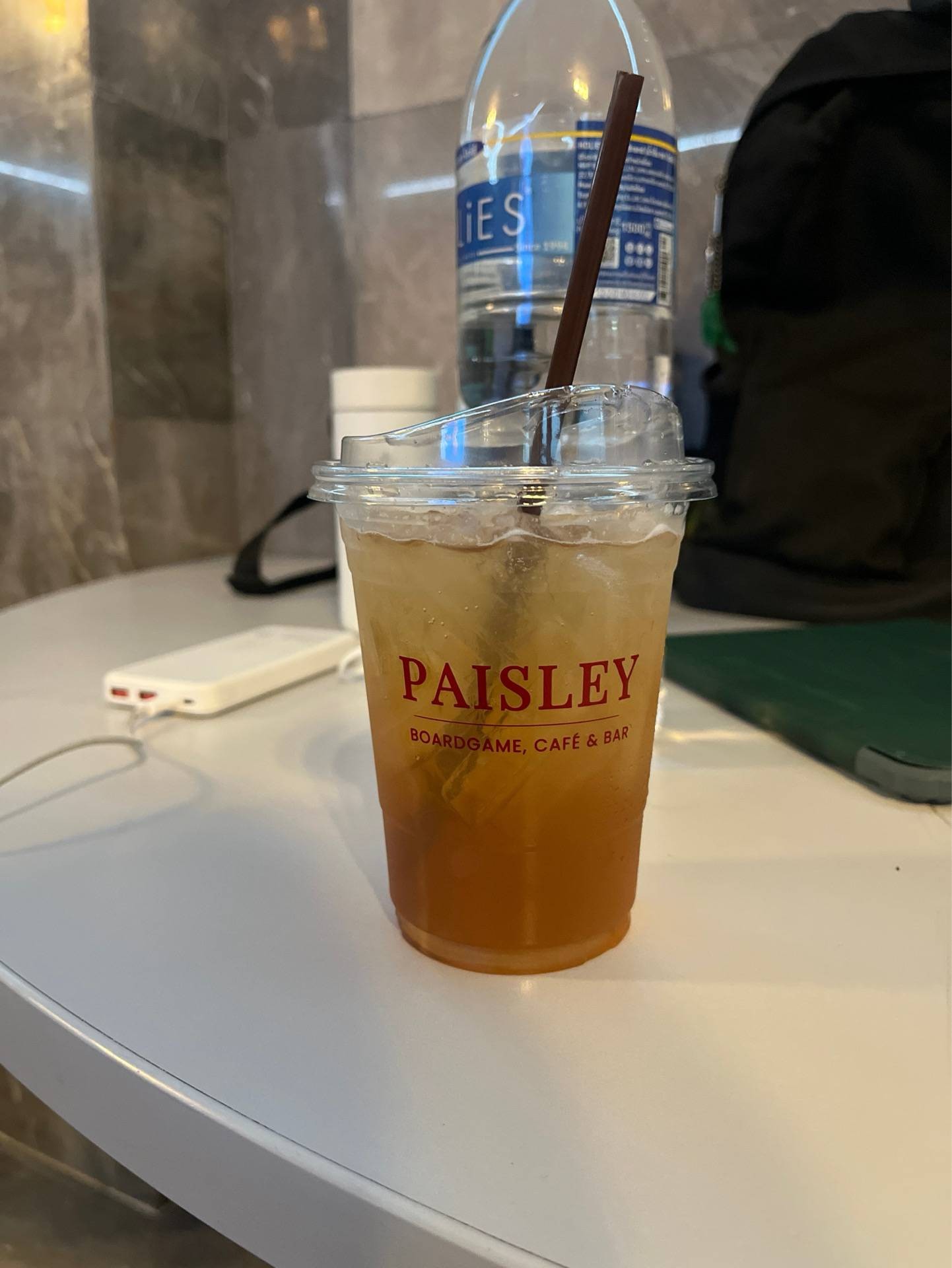 รีวิว Paisley Café & Bar นนทบุรี - น้ำแอปเปิ้ลโซดาอร่อยแนะนำ
