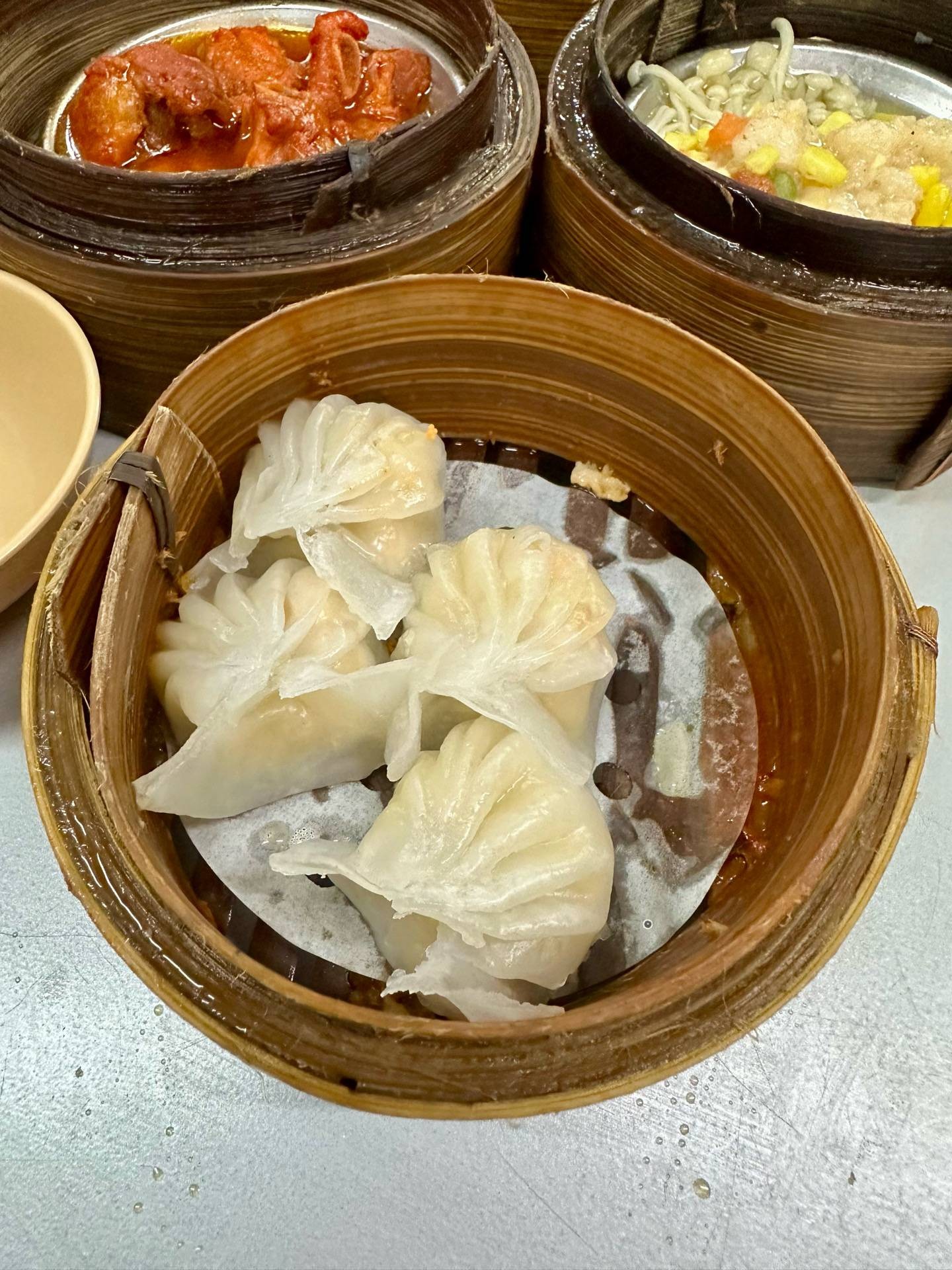 ฮะเก๋า ร้าน โชคดี แต่เตี้ยม ตัวเมืองหาดใหญ่ 1