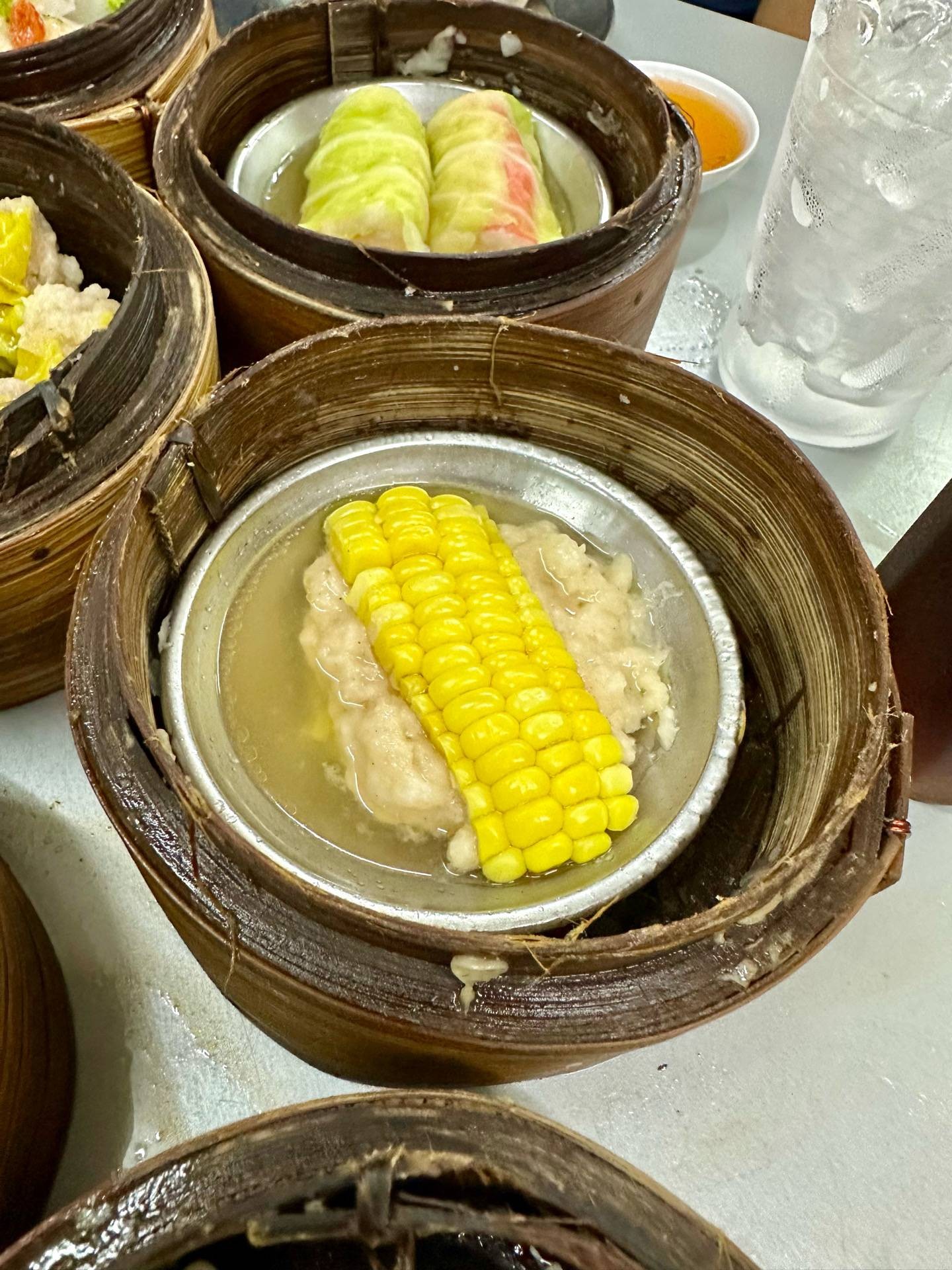 รูป โชคดี แต่เตี้ยม ตัวเมืองหาดใหญ่ 1