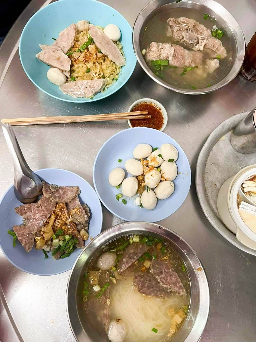 รีวิว ก๋วยเตี๋ยวเอ็นดวงจันทร์ - DuangJan Noodle - ก๋วยเตี๋ยวเอ็นดวงจันทร์ - DuangJan Noodle