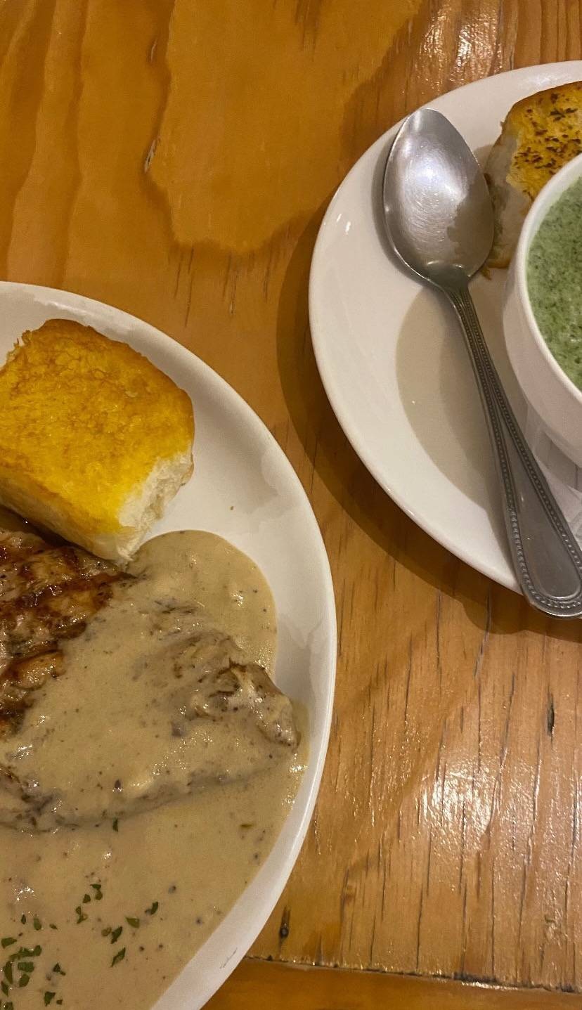 รีวิว Hello Steak มาบยางพร - ร้านสเต็ก ถูก และดี