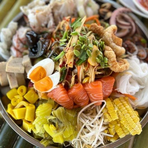 ร้าน เจ๊รุ้งส้มตำรสเด็ด ซอย6 นิคมพัฒนา | รีวิวร้านอาหาร