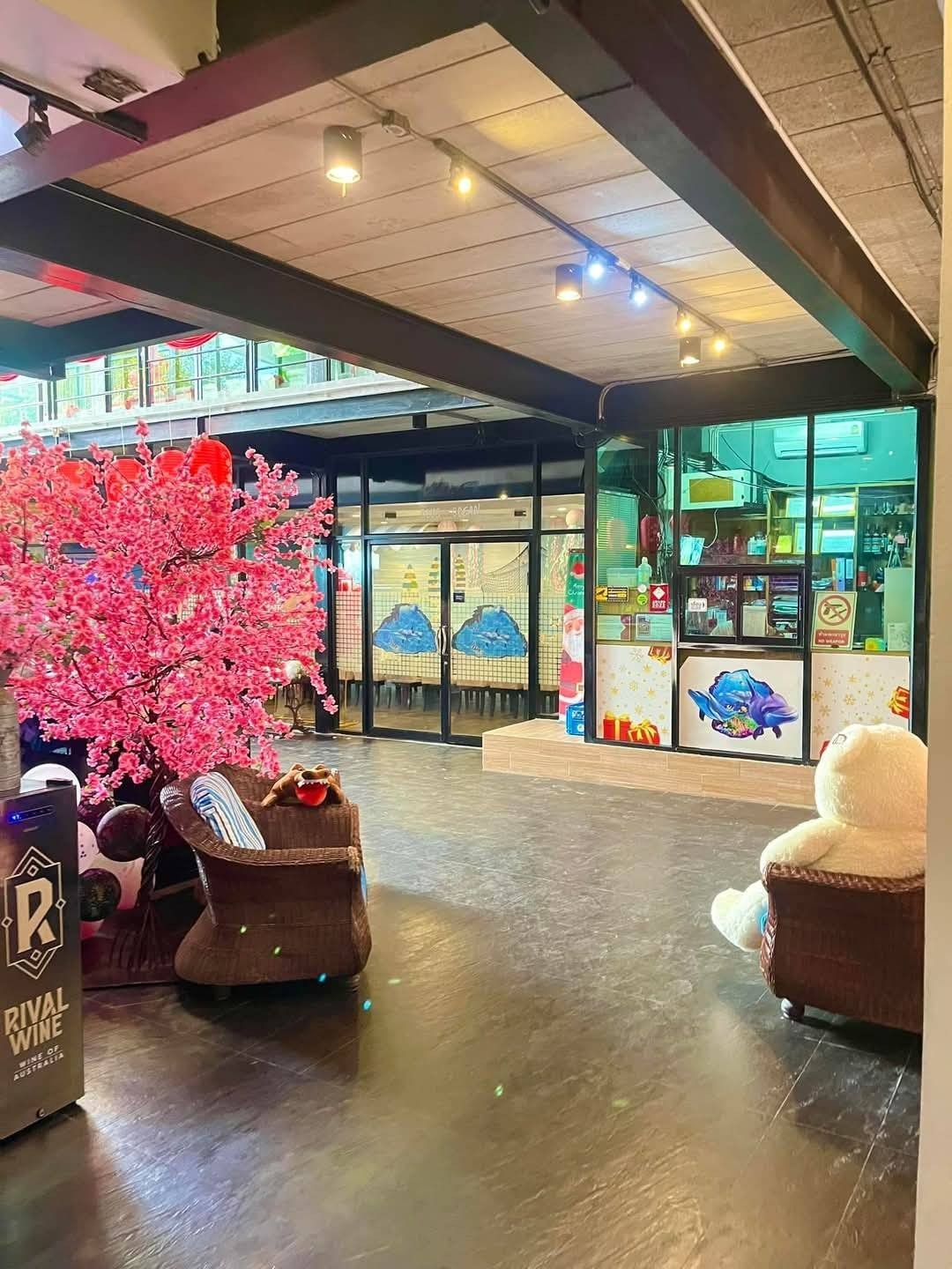 รูป BlueFin Beach Bar & Restaurant