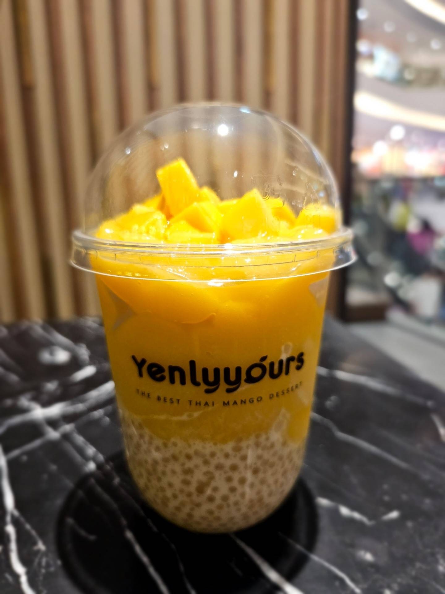 รีวิว Yenly Yours ไอคอนสยาม - ของฝากมะม่วงอันดับ 1 ของไทย