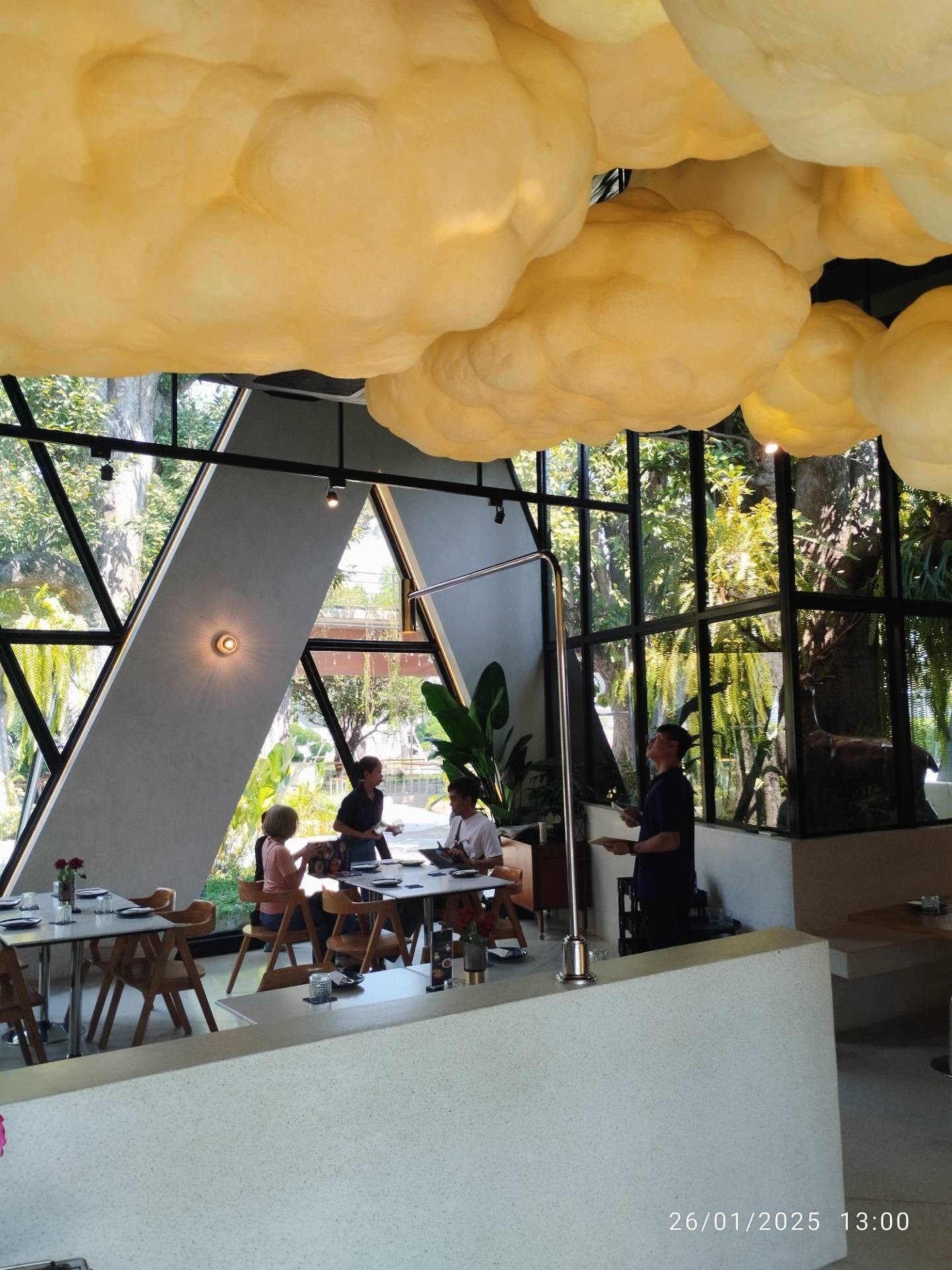 รีวิว Wisp Cafe Rayong - ร้านสวย อาหารใช้ได้ ราคาแอบแรง