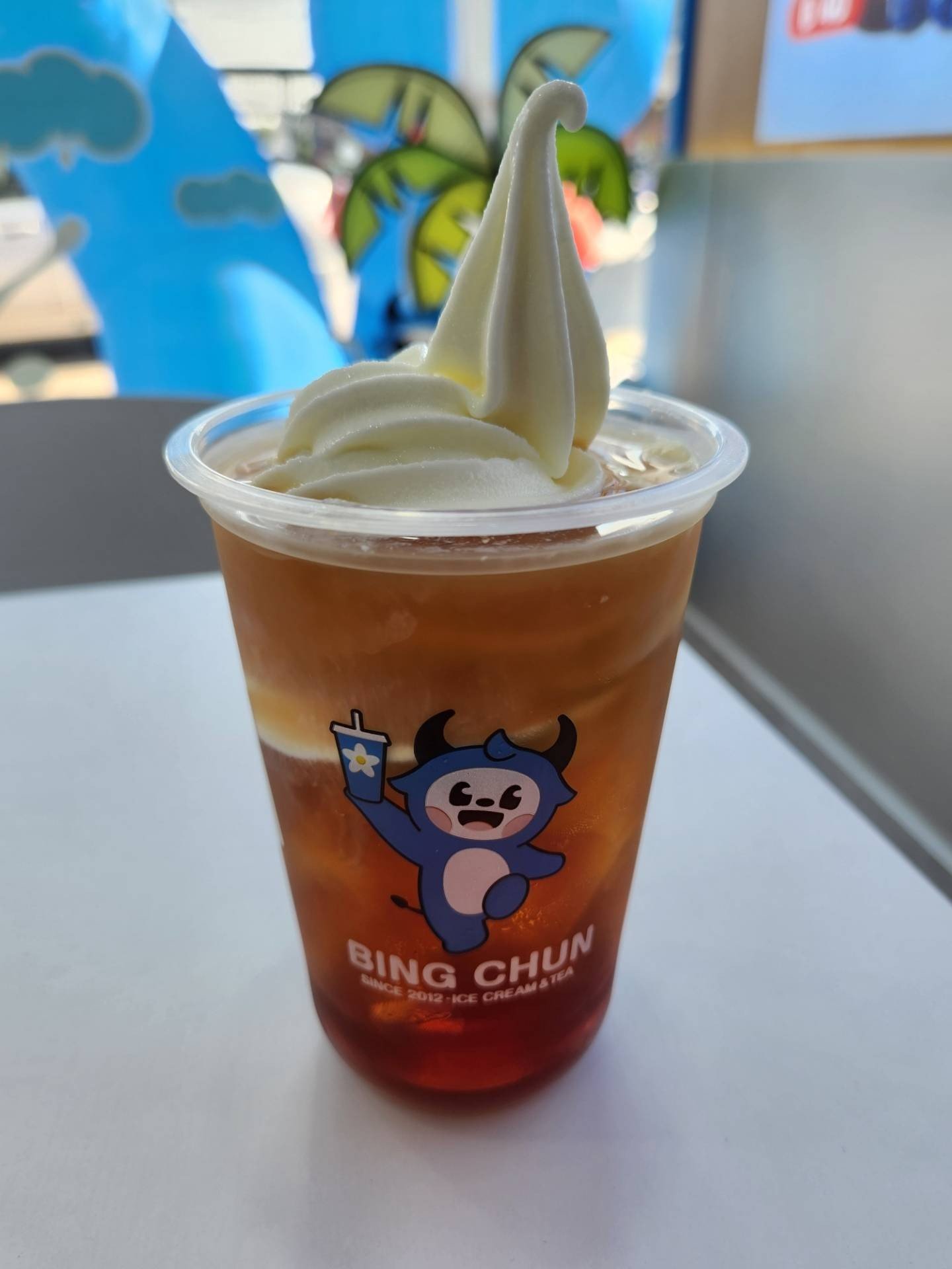 ไอติมชานม ร้าน Bing Chun หอนาฬิกาเชียงราย หอนาฬิกาเชียงราย