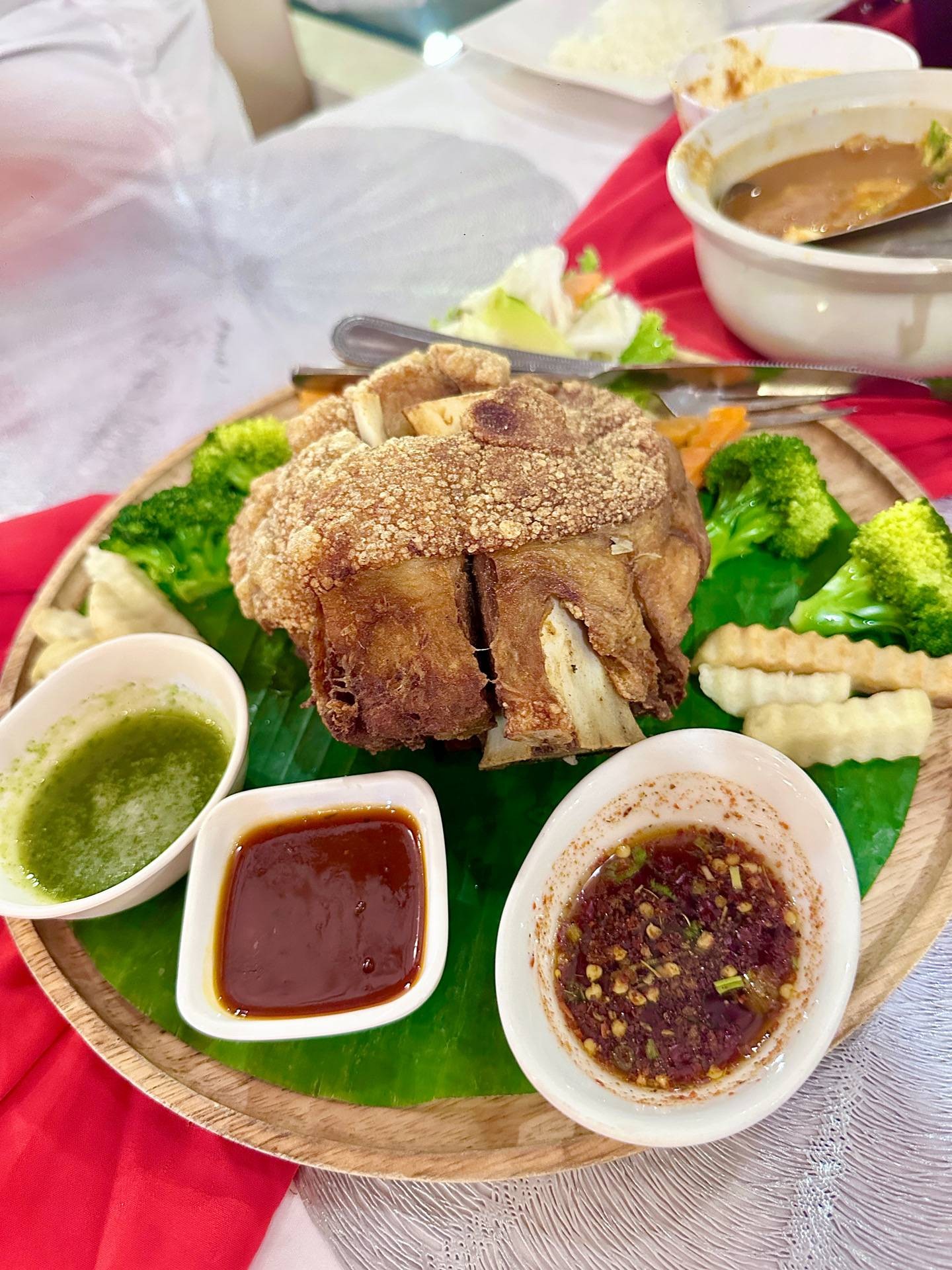 รูป อร่อย Together Restuarant & Karaoke