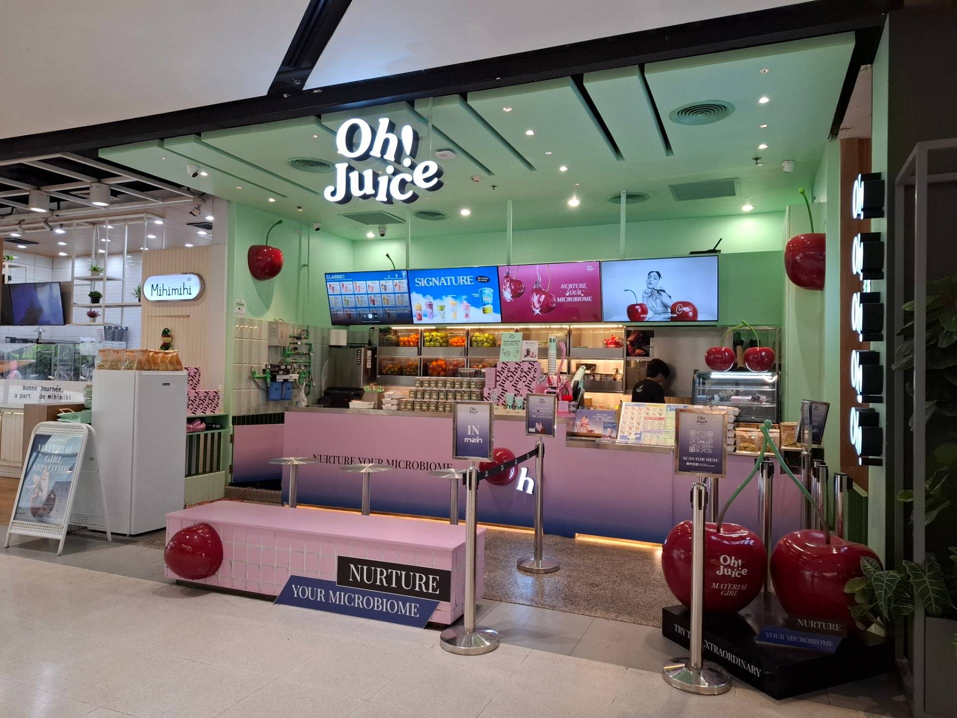 รีวิว Oh! Juice - โอ้ จู๊ซ Central Ladprao - น้ำผลไม้ปั่นสดชื่นติดทางเข้าbts