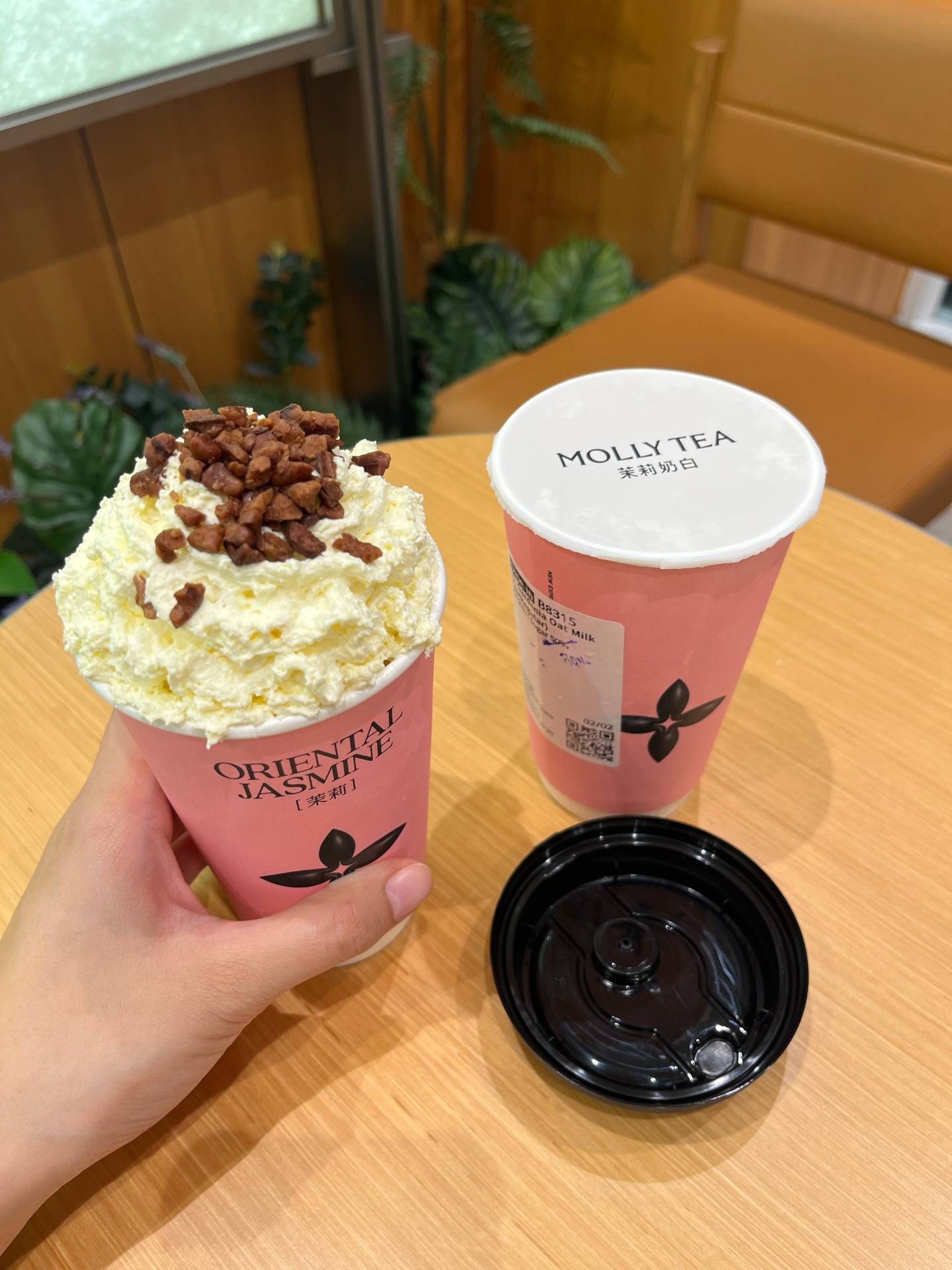 Snowy Jasmine ร้าน Molly Tea Siam Square