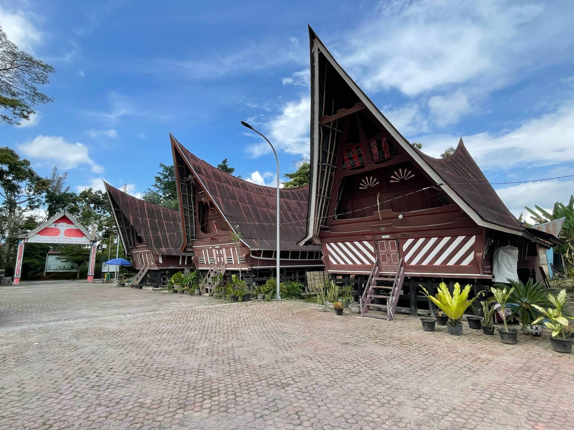 Samosir - รีวิวสถานที่ท่องเที่ยว