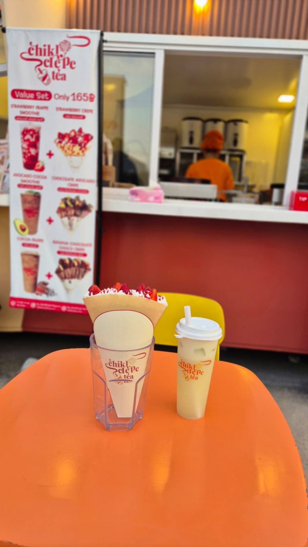 รีวิว CHIKLY WAFFLES ถนนสาธุประดิษฐ์ - เครปอร่อย ครีมดีมากๆ โกโก้ดีย์งาม