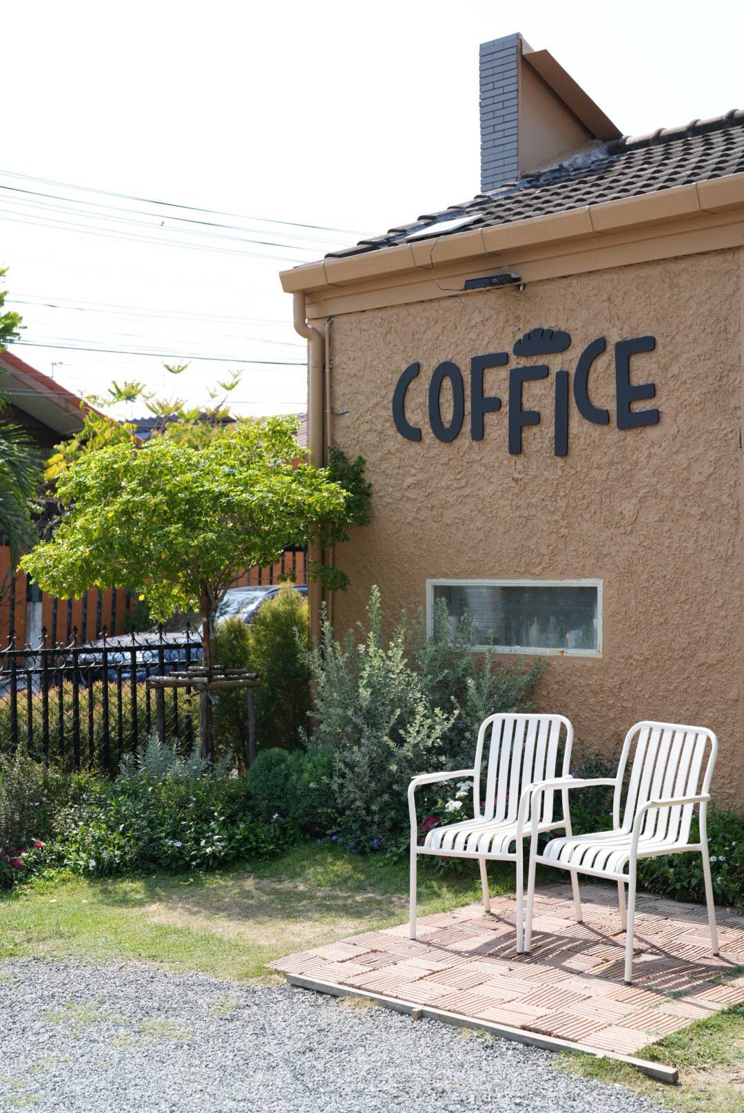 รีวิว Coffice Coffee Roaster - Coffee + Office คาเฟ่ที่ขายมากกว่ากาแฟ