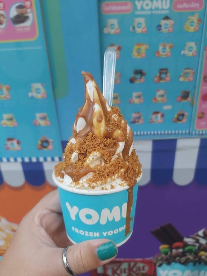รีวิว Yomu Frozen Yogurt - - ‘Yomu Frozen Yogurt ของดีเลยนะ’
