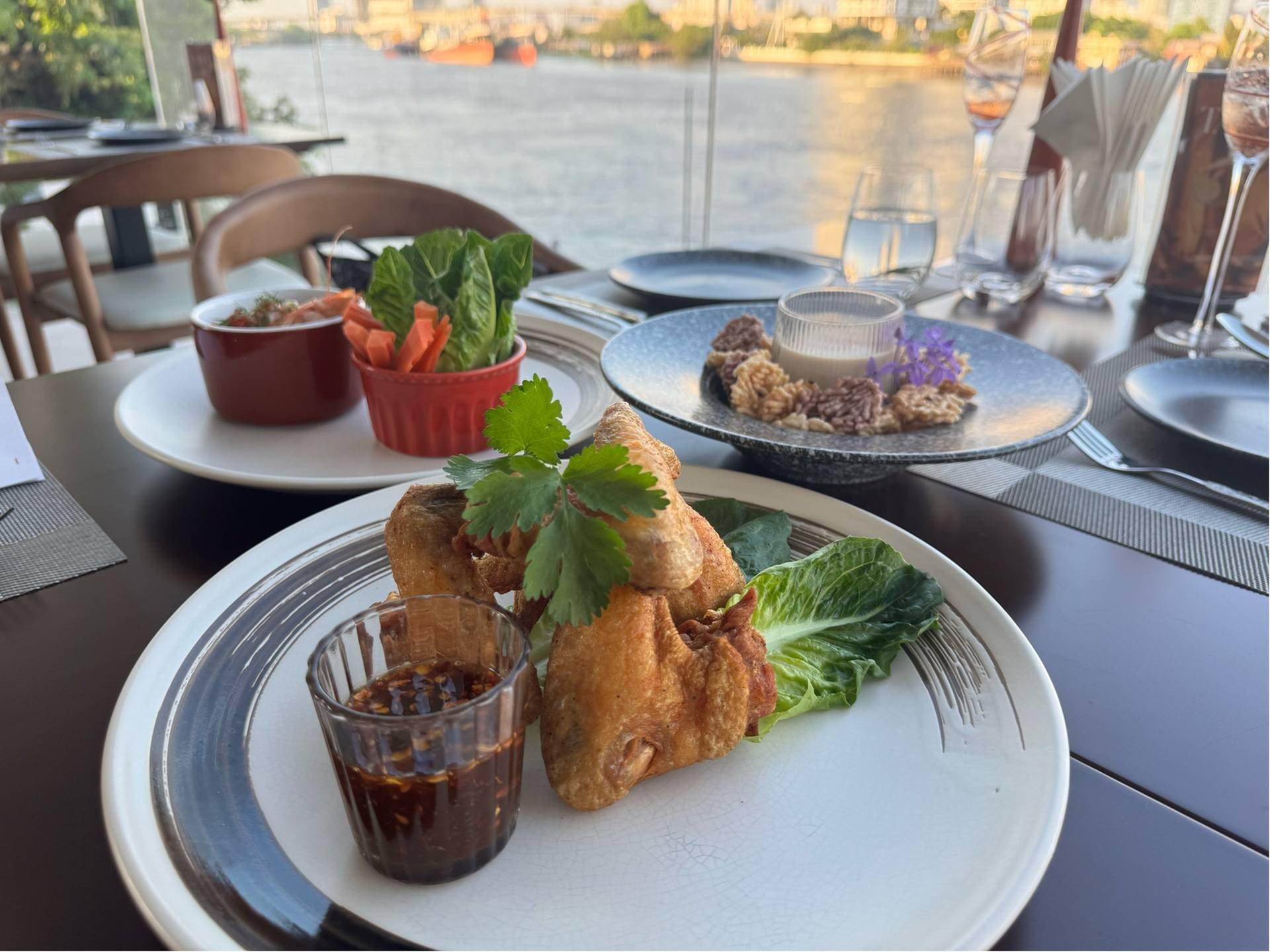 รูป Ballad Riverside Rooftop Bar & Restaurant