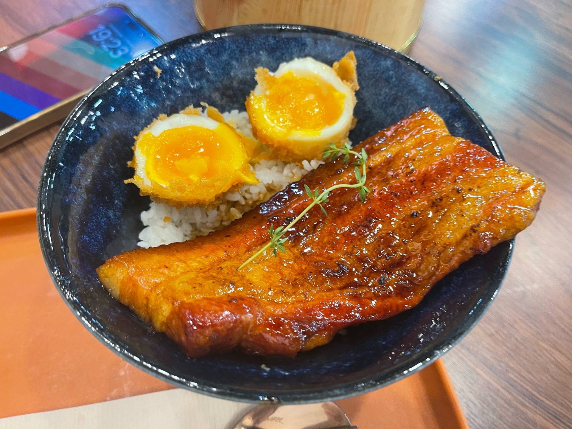 รีวิว Katsu Kitchen - - ทงคัตสึ ข้าวหม้อถังไม้ ราคาไม่แรง