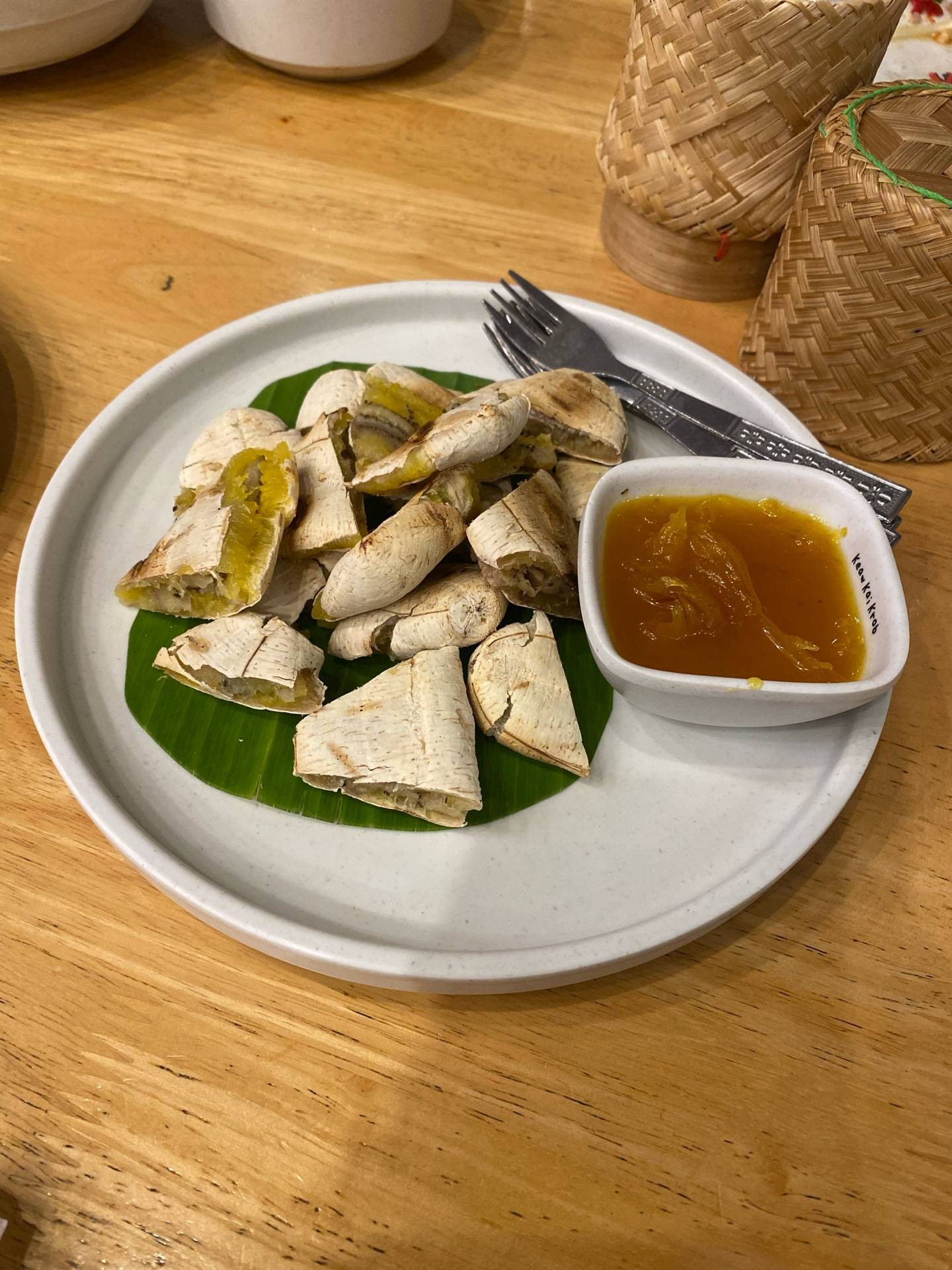 กล้วยปิ้ง ร้าน แก้วไก่กรอบ - Keaw Kai Krob ลาดกระบัง