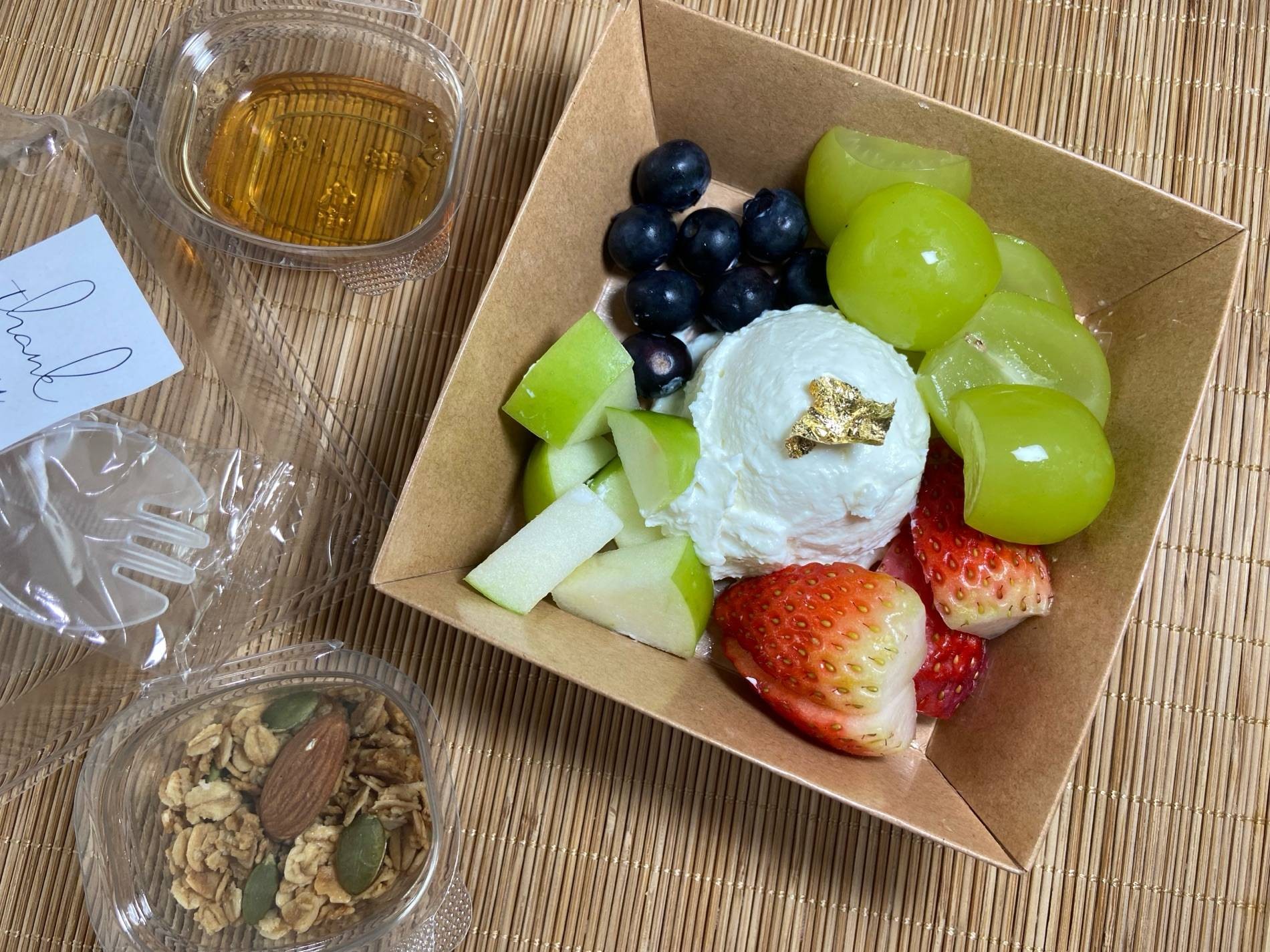 ร้าน Greek Yoghurt by ANYA Café มิสทีน รามคำแหง160 | รีวิวร้านอาหาร