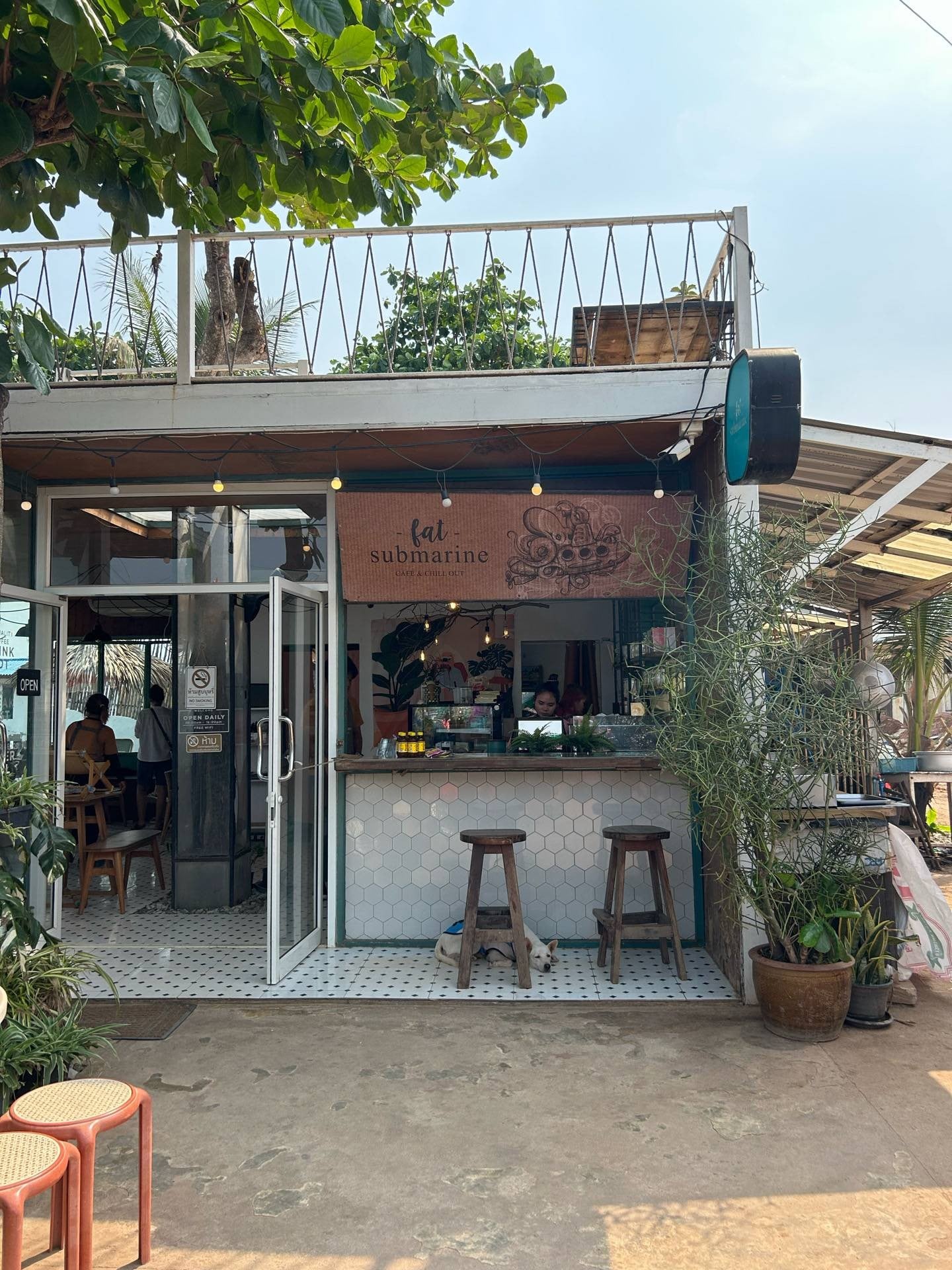 รูป Fat Submarine Cafe