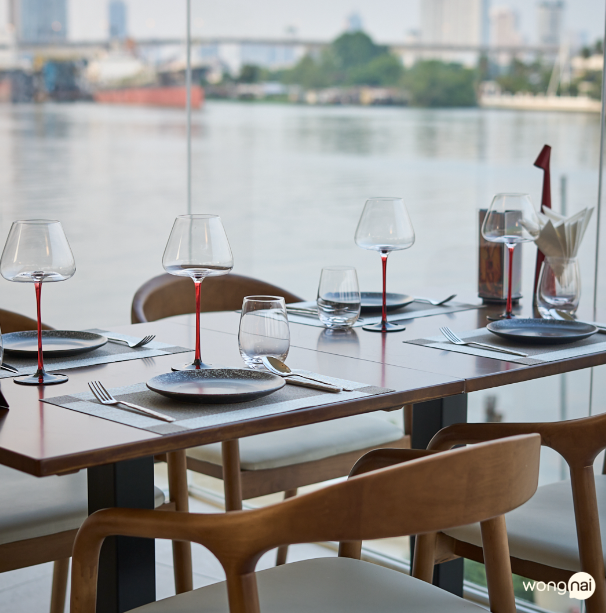 รูป Ballad Riverside Rooftop Bar & Restaurant
