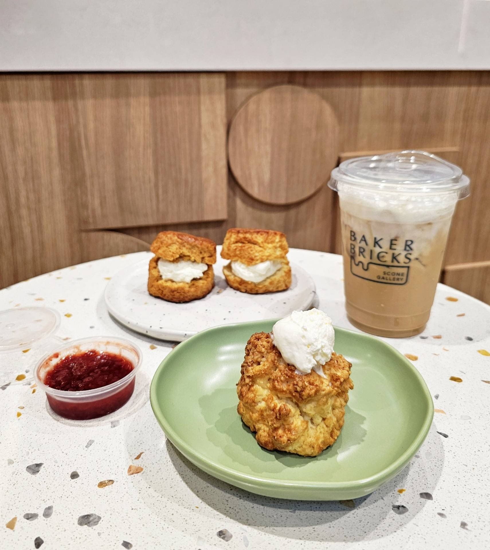 รีวิว Baker Bricks Central World - Baker Bricks สาขาใหม่ที่ Central World
