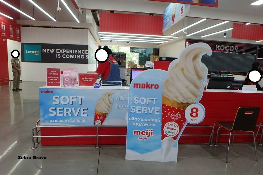 รีวิว makro SOFT SERVE สาทร - ไอศกรีมรสนมสตรอเบอรี่ 8 บาทเท่านั้น
