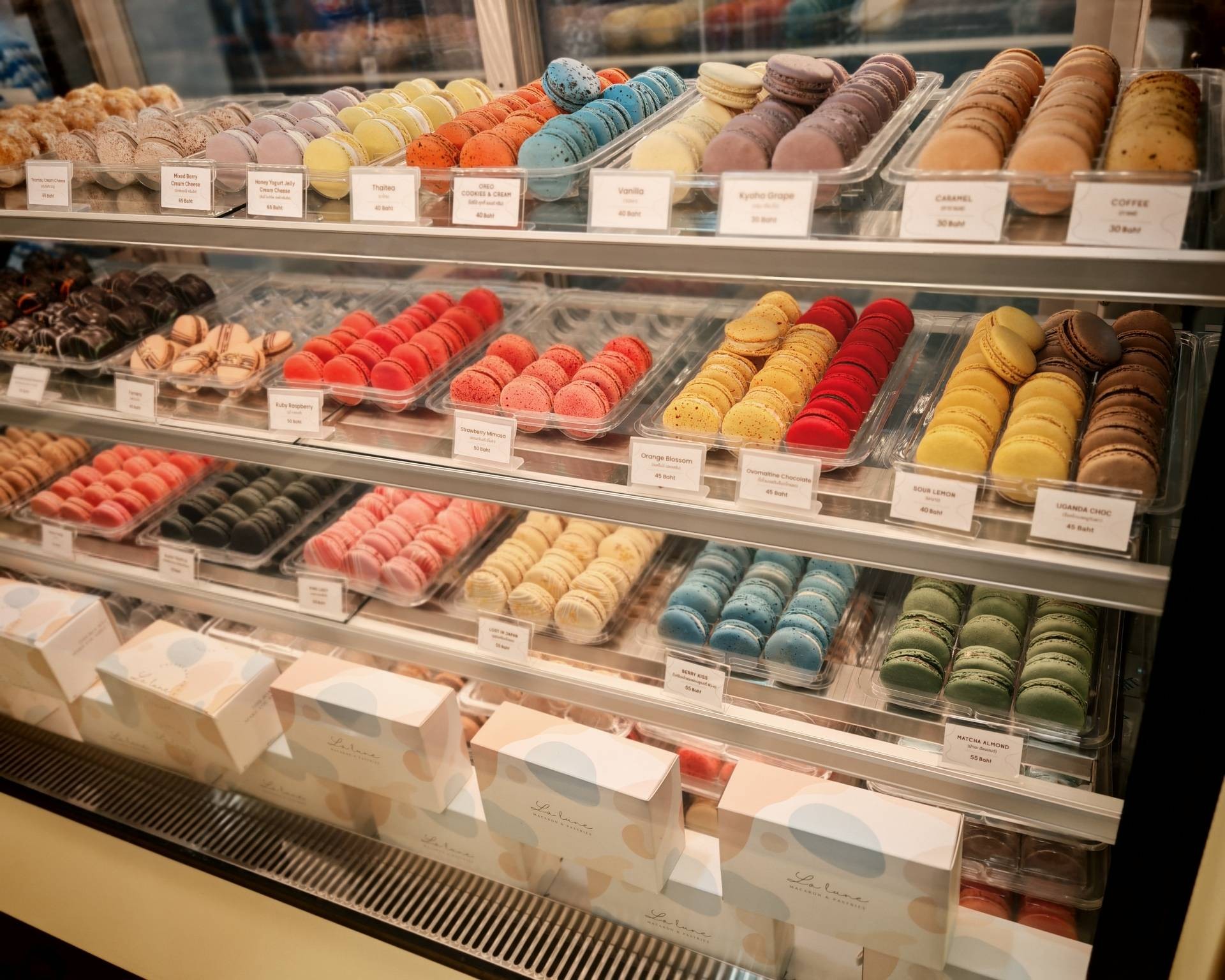 รีวิว La Lune Paradise Park - New style of Macaron