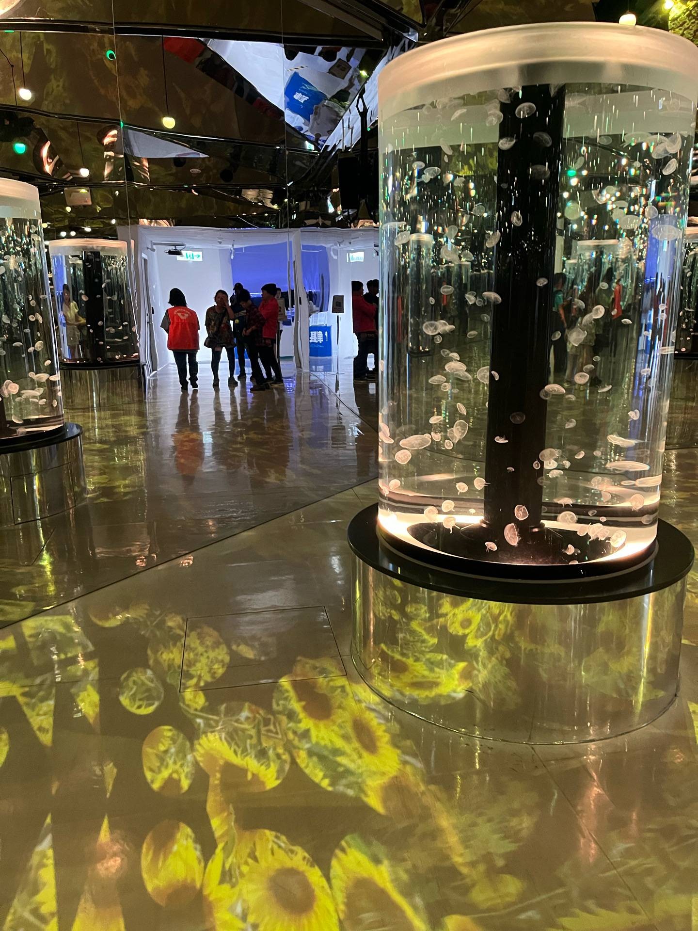 Xpark Aquarium - รีวิวสถานที่ท่องเที่ยว