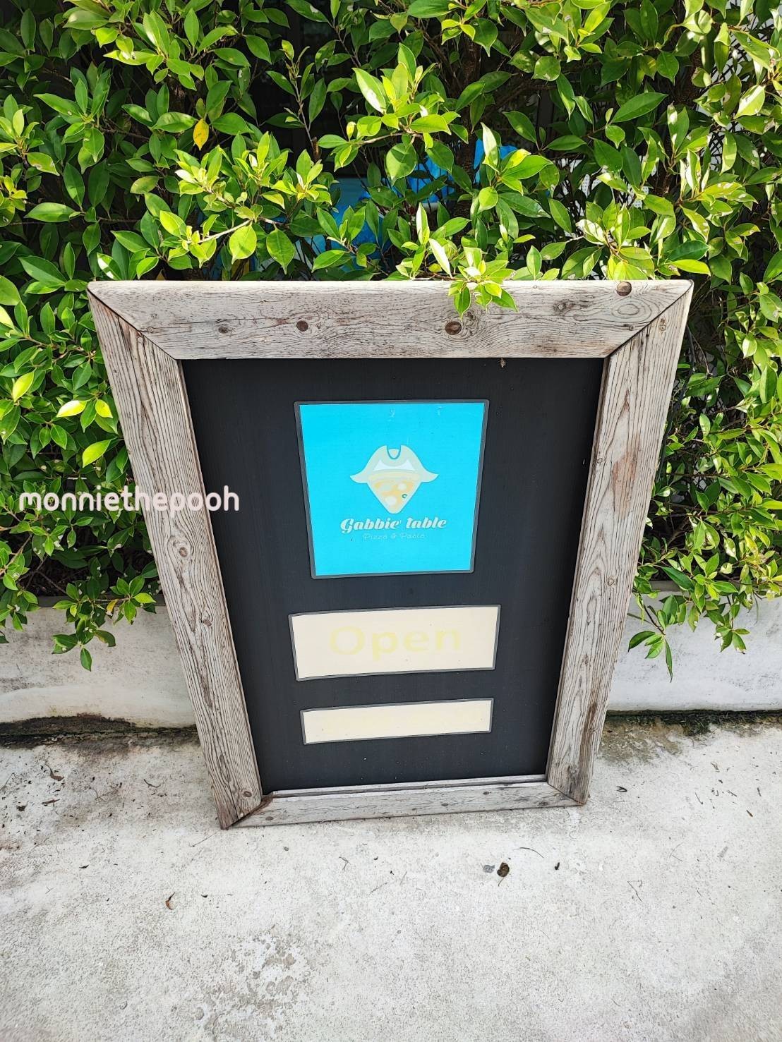 รีวิว Gabbie table สาขา คลองสามวา - Gabbie Table