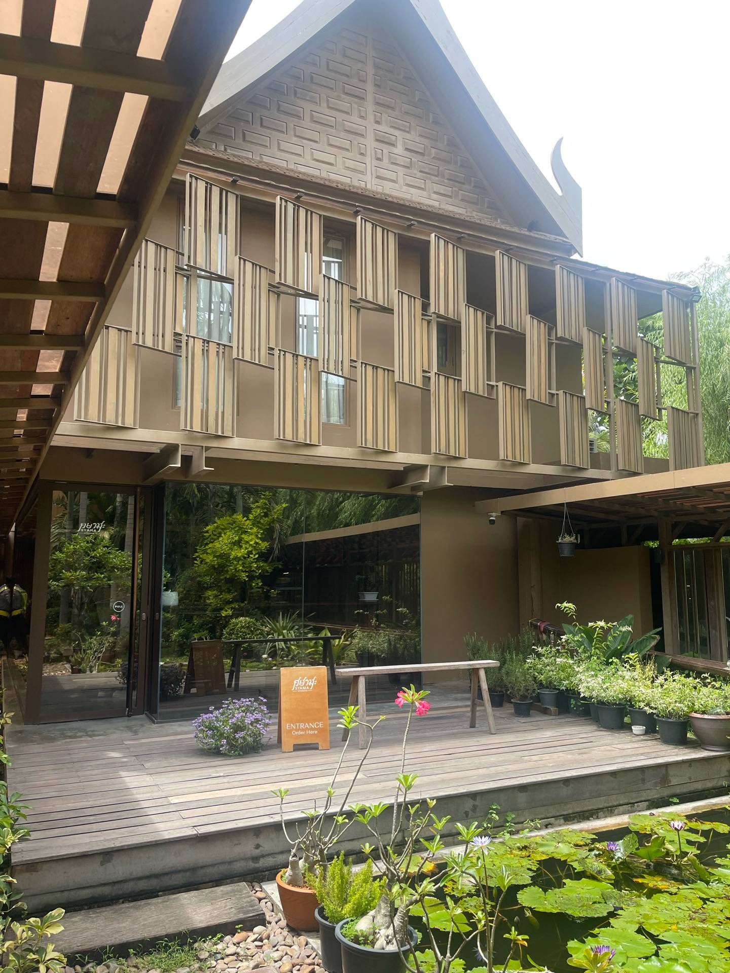 รีวิว Syama Ayudhya - คาเฟ่ติดริมแม่น้ำ วิวสวย