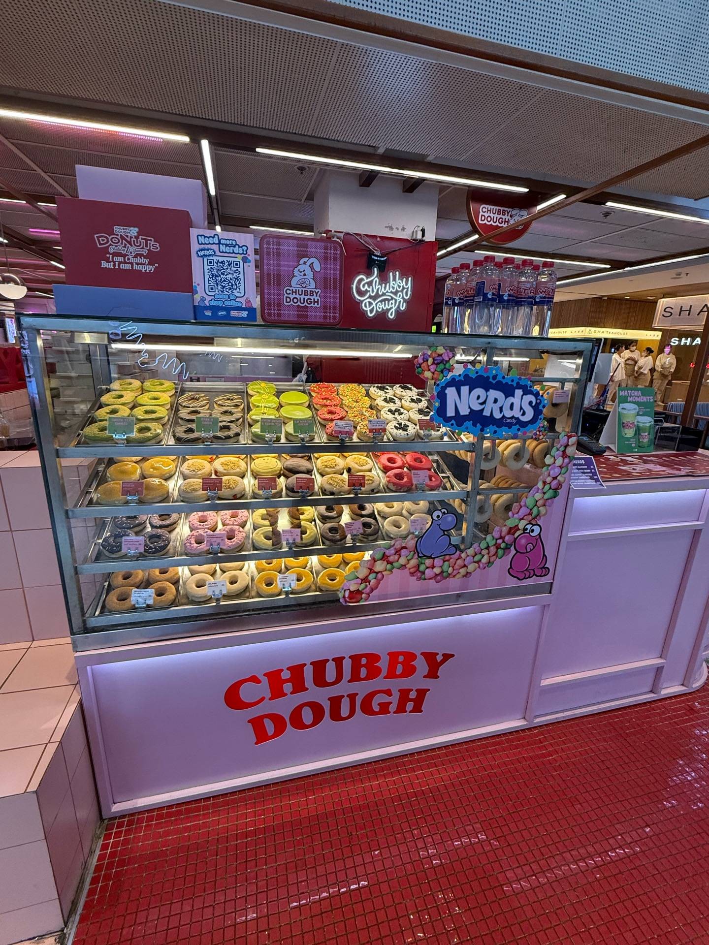 รีวิว Chubby Dough เซ็นทรัลเวิล์ด - 🍩โดนัทสีสันสวยงาม🍩