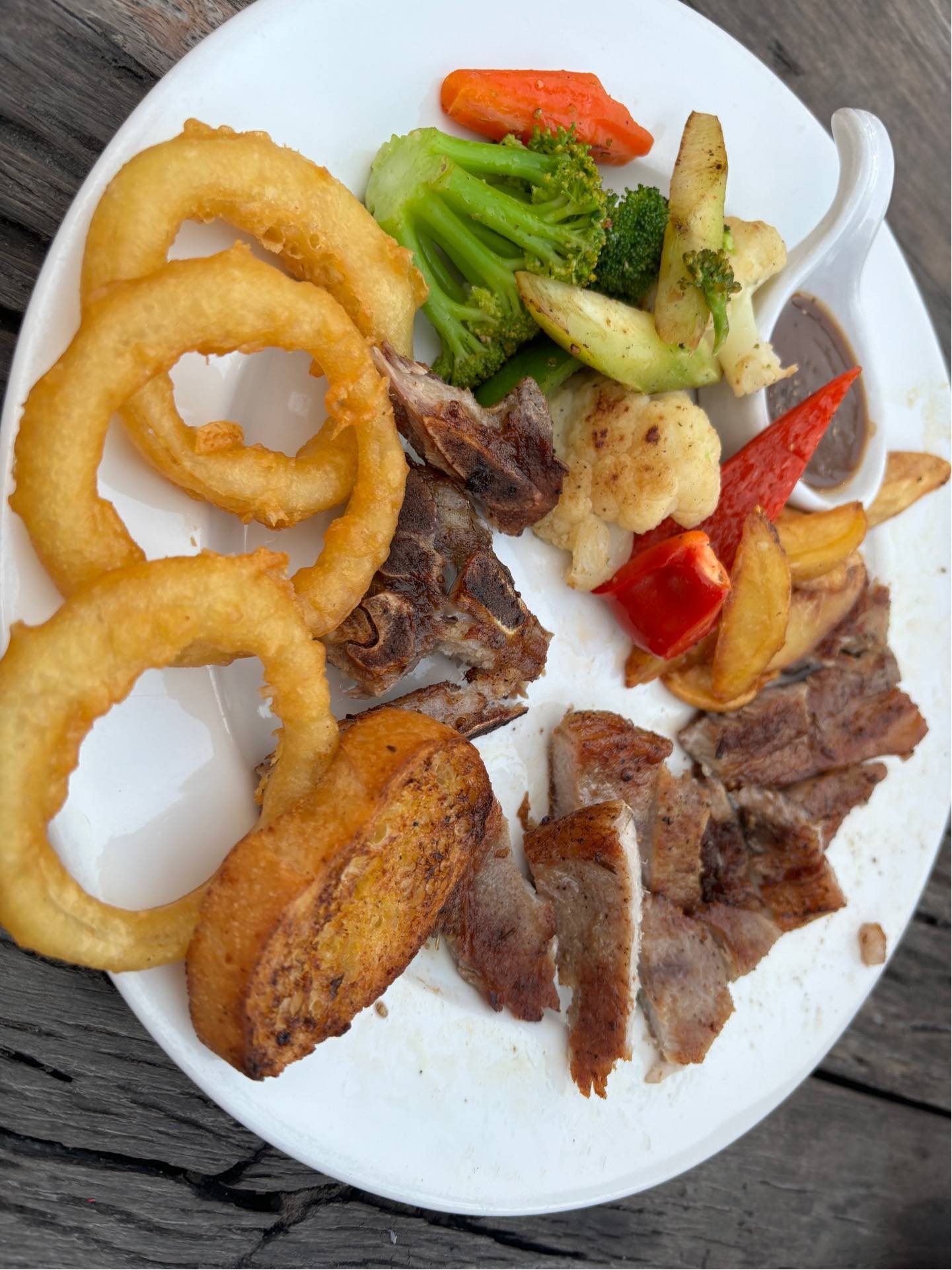 รีวิว The Barn Steak House At Hidden village - steak ราคาย่อมเยาว์