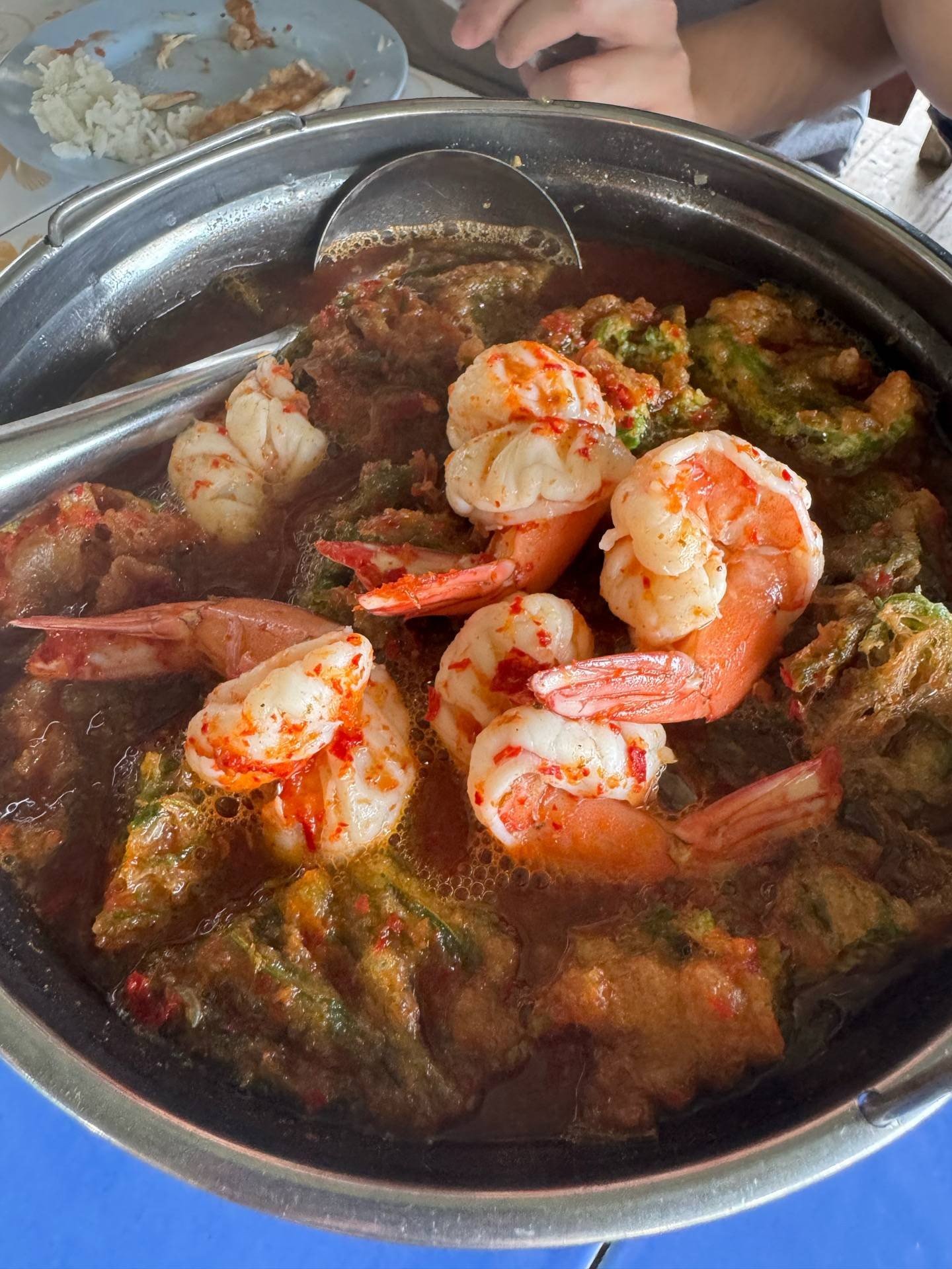 รีวิว ครัวริมเขื่อน - ใส่พริกยกสวน 🌶️