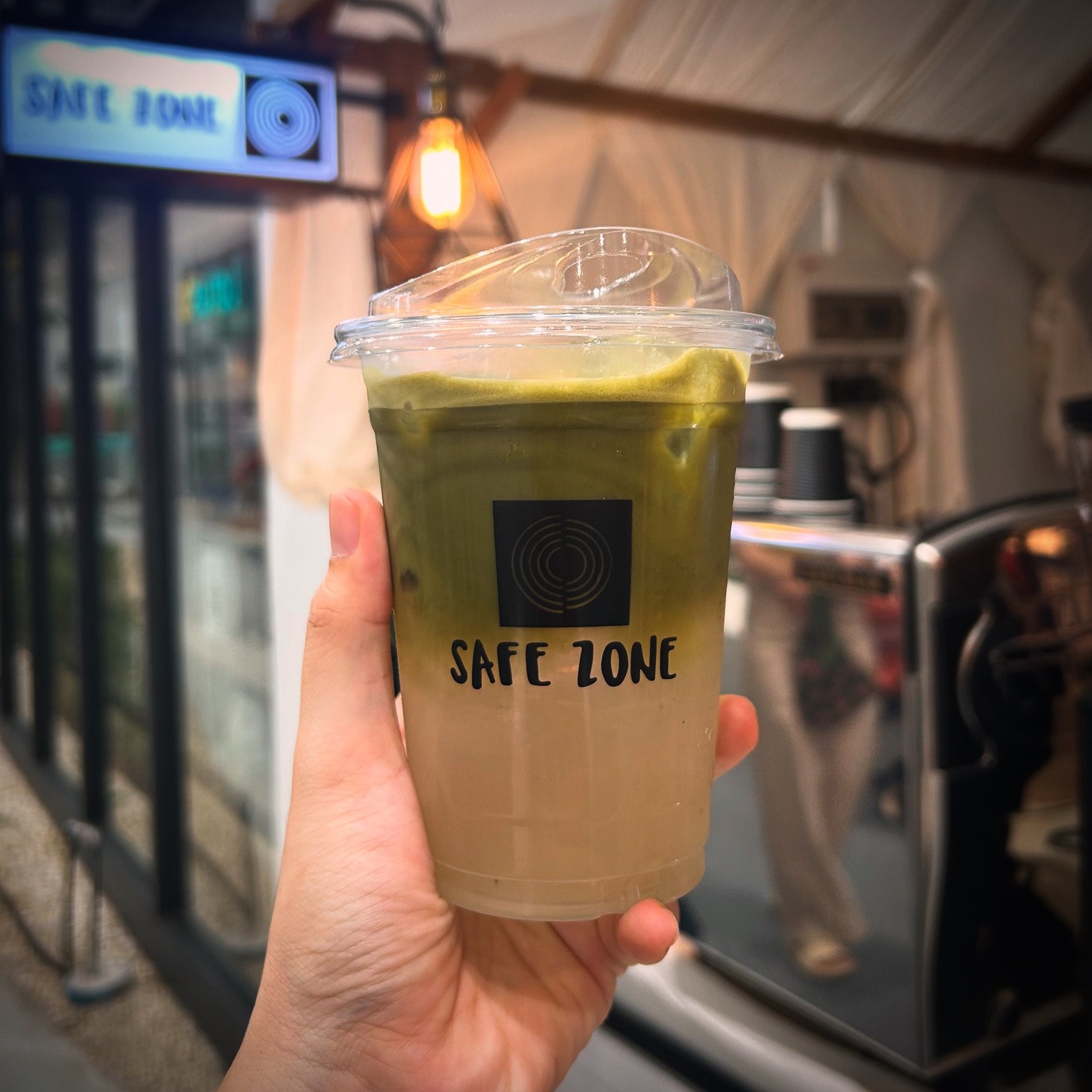 ร้าน SAFE ZONE โลตัส | รีวิวร้านอาหาร