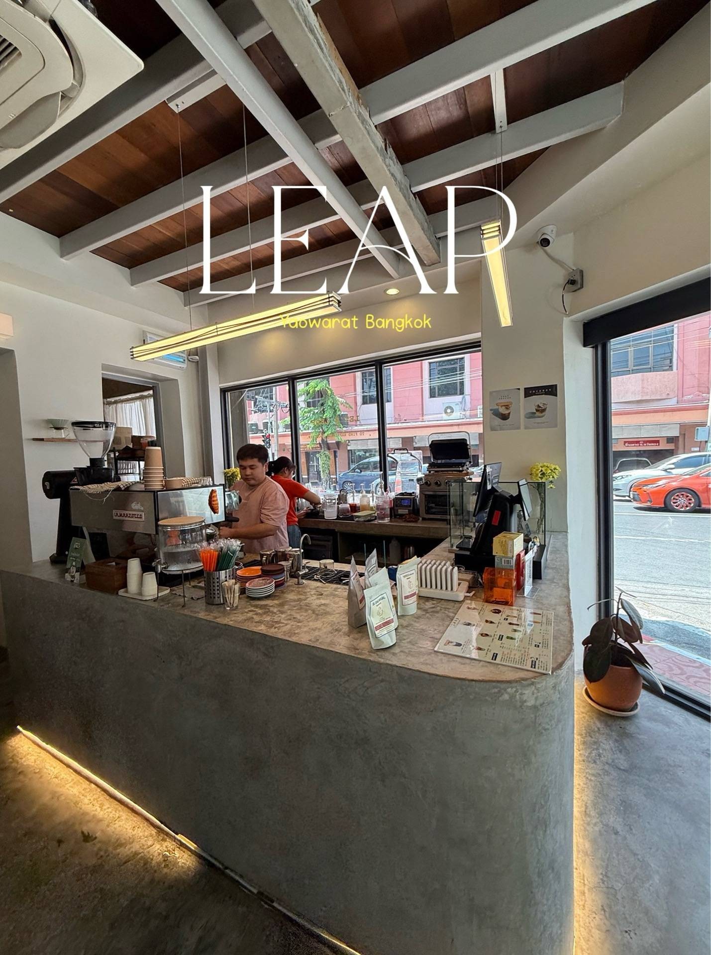 รีวิว leap cafe - Leap 🐰คาเฟ่ในย่านเยาวราช