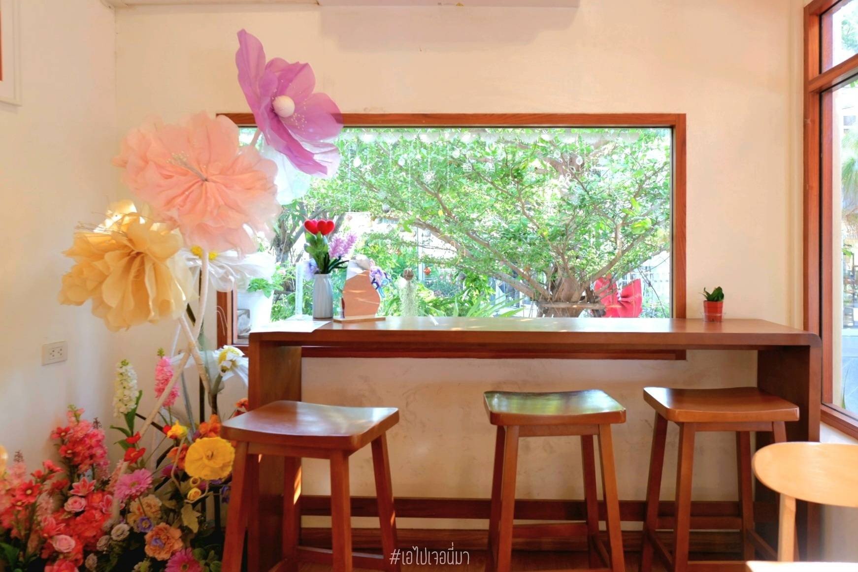 รูป Plearn Cafe Bangpu - เพลิน คาเฟ่ บางปู บางปู