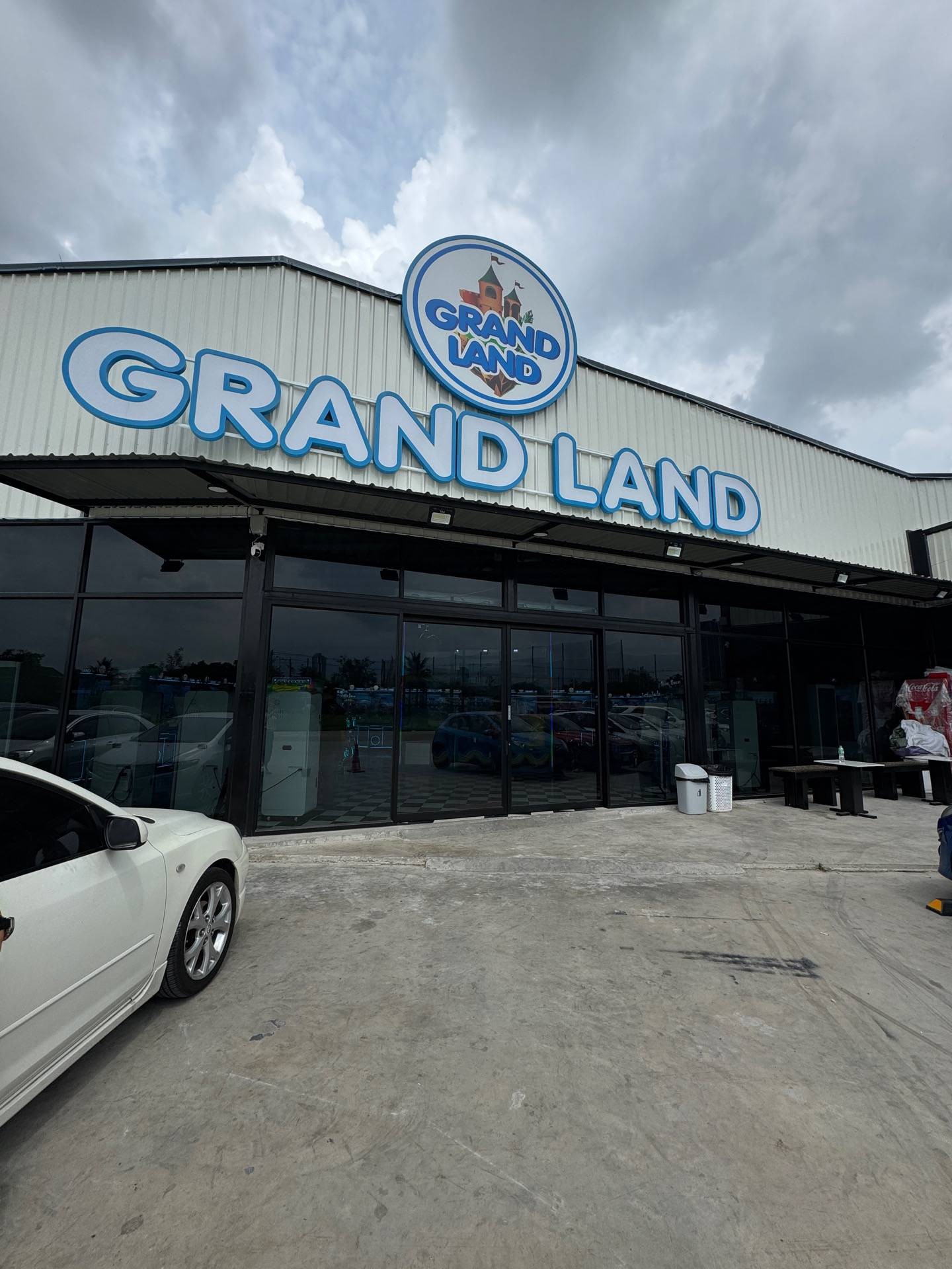 รีวิว Grand Land - ร้านตู้คีบตุ๊กตาที่ใหญ่ที่สุดค่ะ
