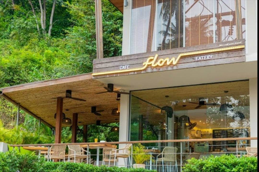 รีวิว Flow Cafe & Eatery เกาะพะงัน - ิอาหารอร่อยทุกอย่าง รสชาติไม่จัด เหมาะทานได่เรื่ิอยๆ ชา ...