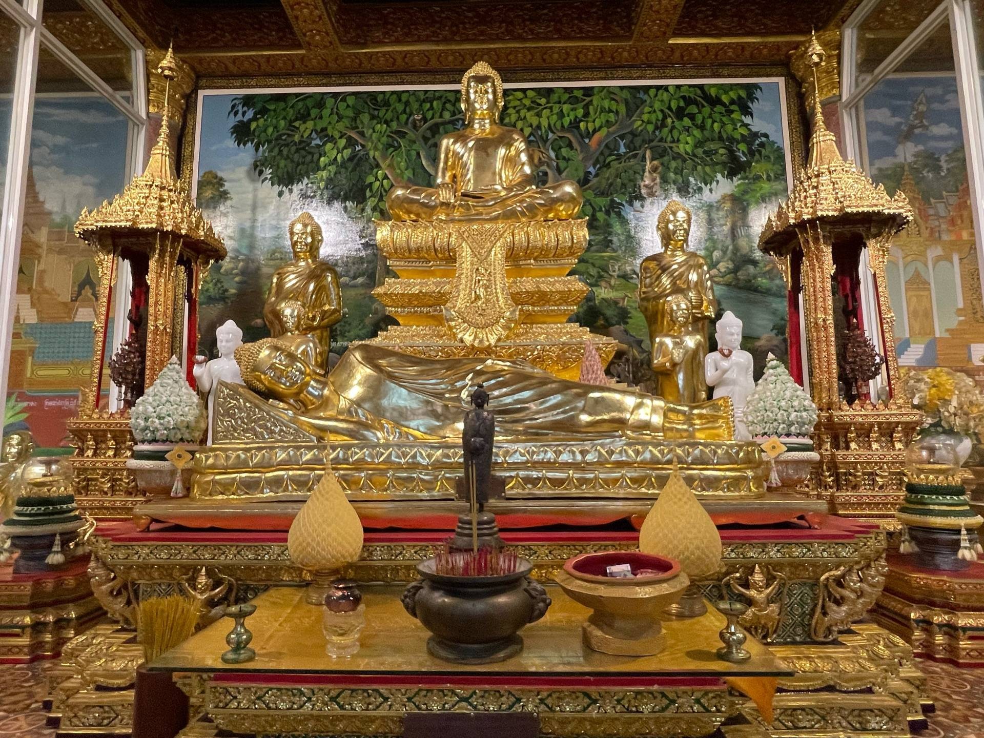 Wat Ounalom Monastery - รีวิวสถานที่ท่องเที่ยว