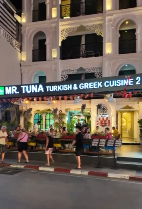 รีวิว Mr. TUNA Turkish & Greek Cuisine2 - Amazing Flavors and Atmosphere!