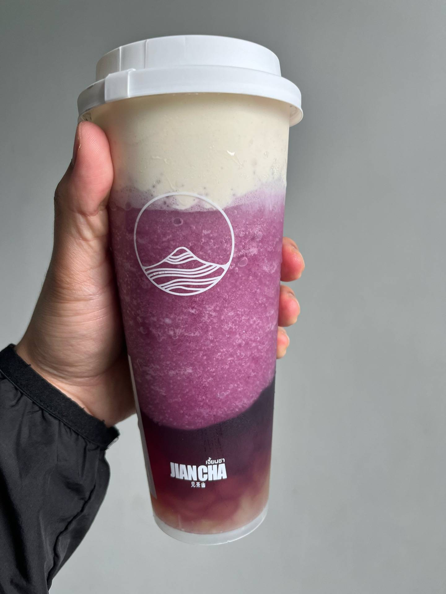 รีวิว Jian cha Tea 见茶山(เจี้ยนชา) Tha Mall Bangkae - ชาองุ่นสดปั่น ...