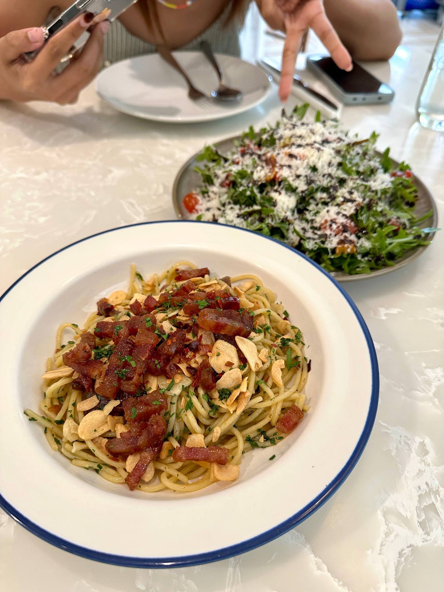 รีวิว Ronin Pizza พญาไท - อร่อยทุกจาน กลิ่นหอมมาก