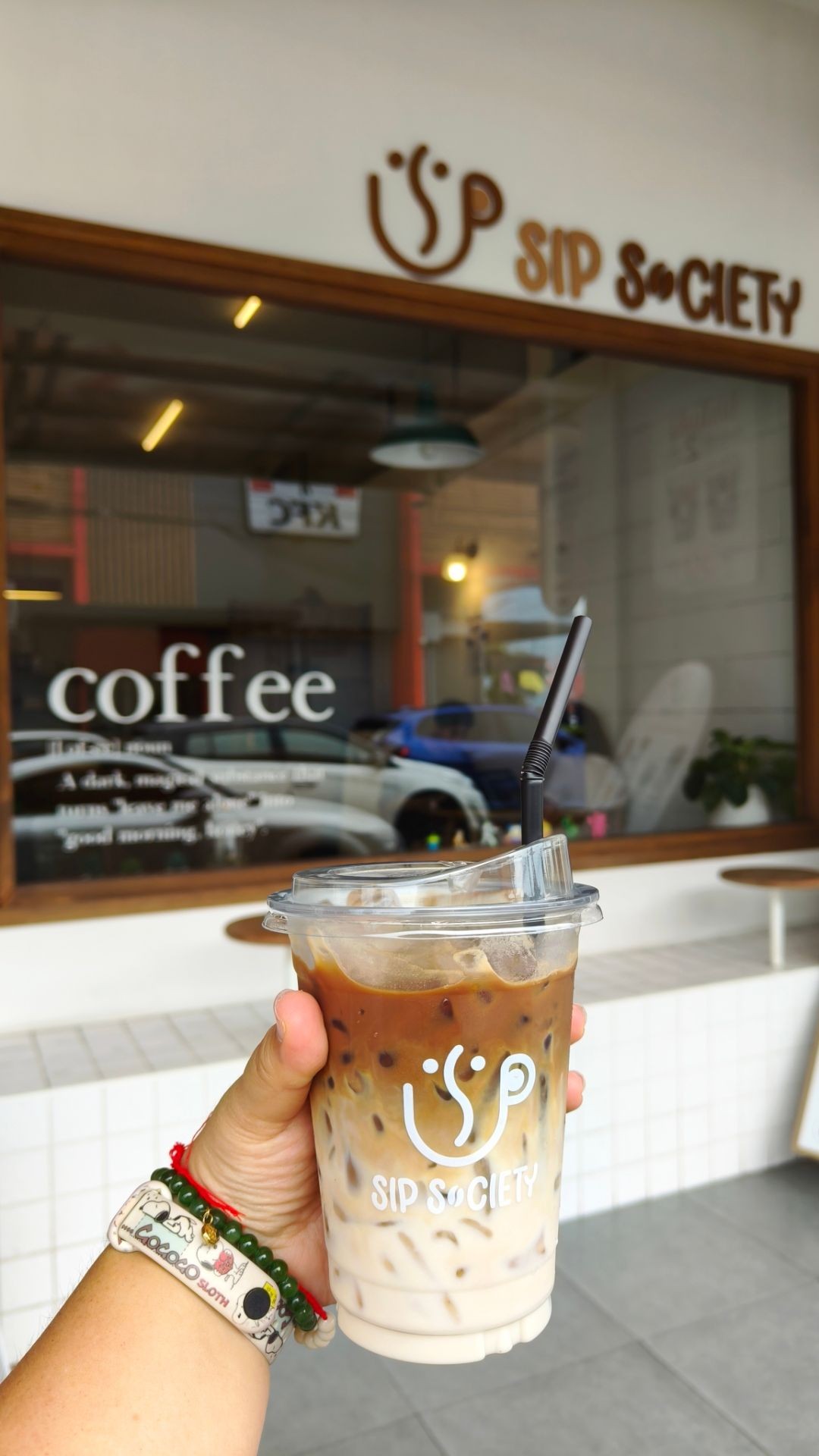 รีวิว SIP SoCIETY - ร้านกาแฟเล็กๆที่ดูธรรมดา แต่รสชาติไม่ธรรมดา