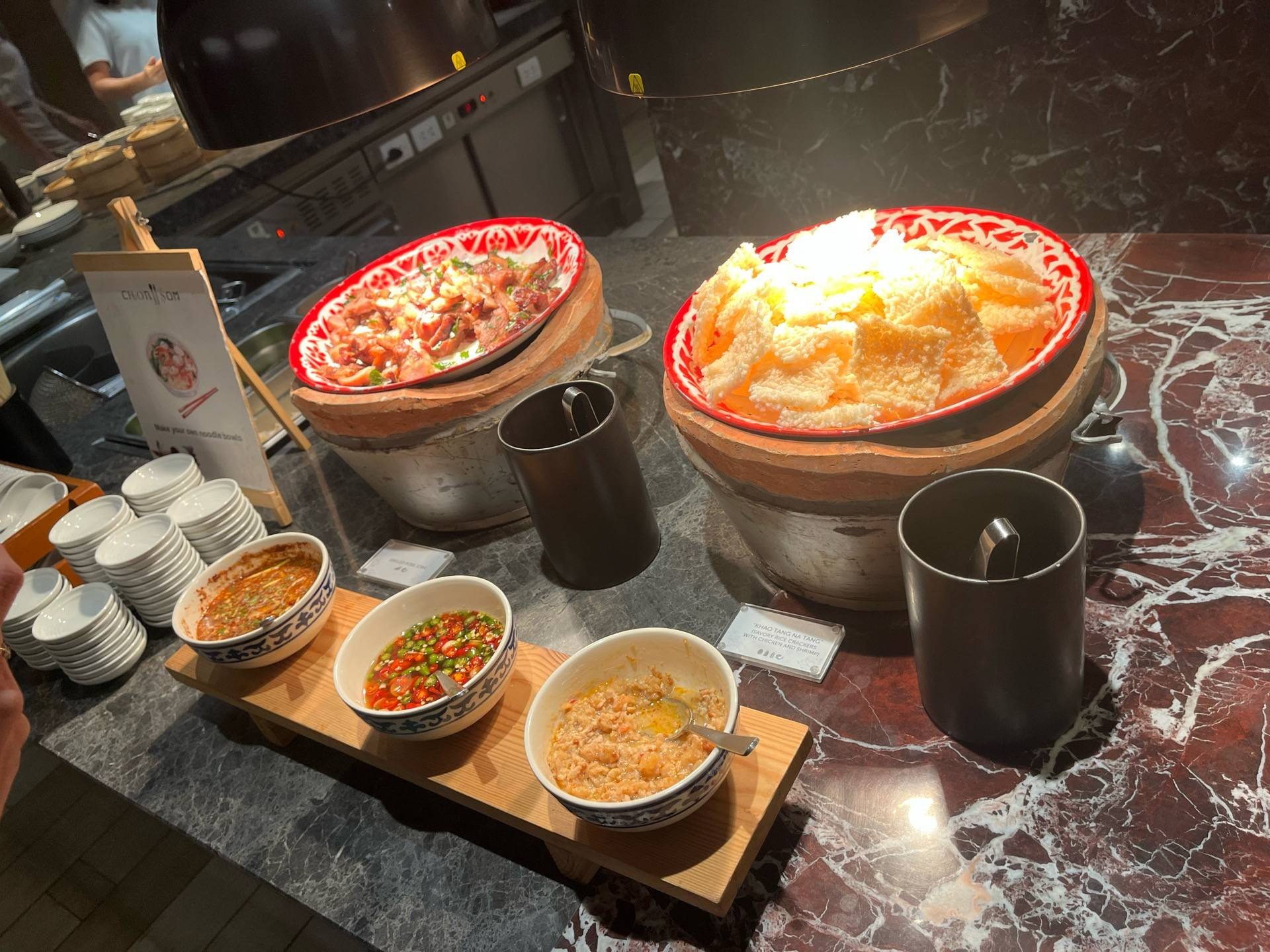 รูป Chon Som All Day Dining by Courtyard Marriott Suvarnabhumi Airport