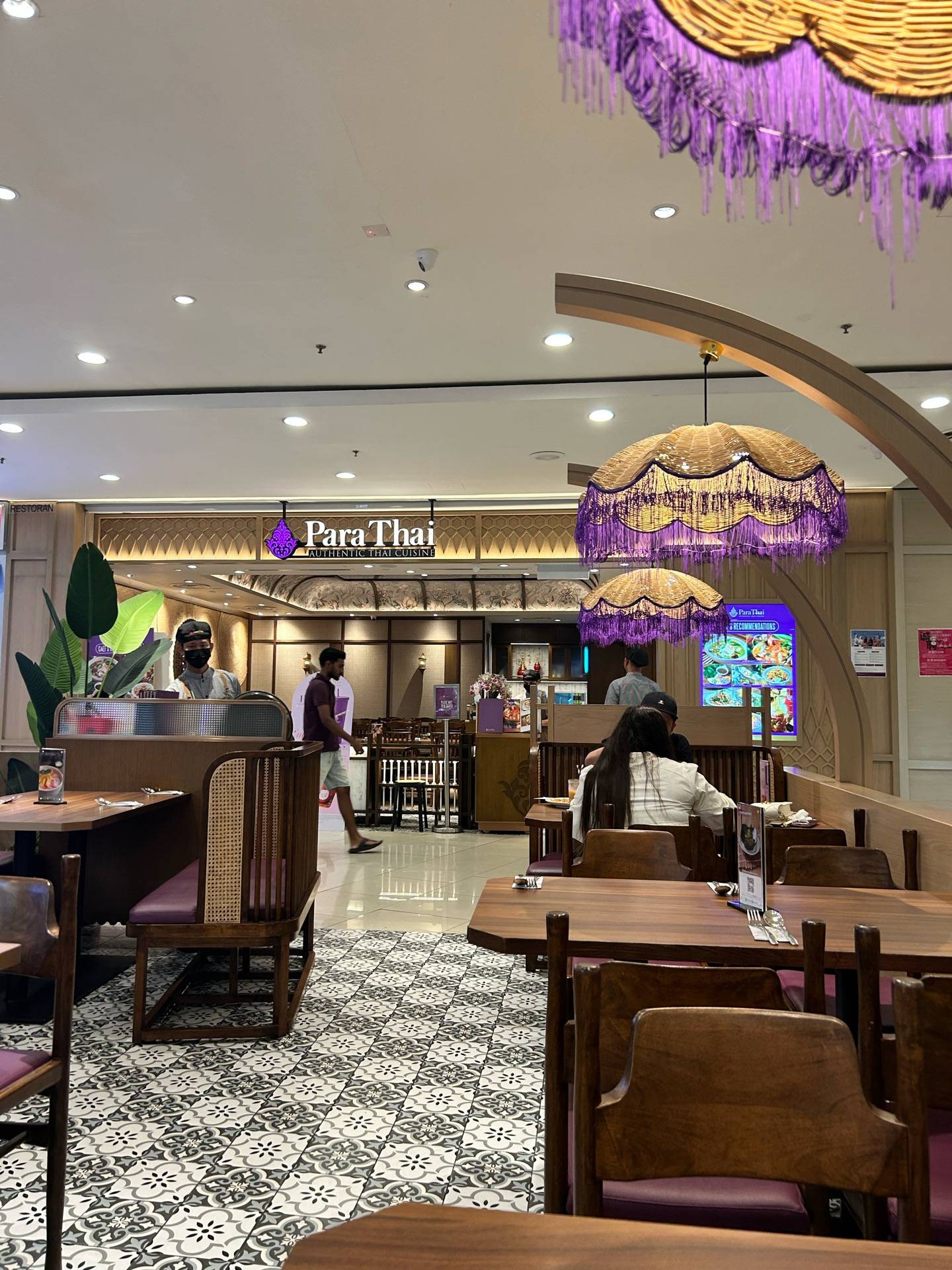 รีวิว ParaThai Queensbay Mall - อาหารไทยในมาเลย์ เทสดีมาก 😋