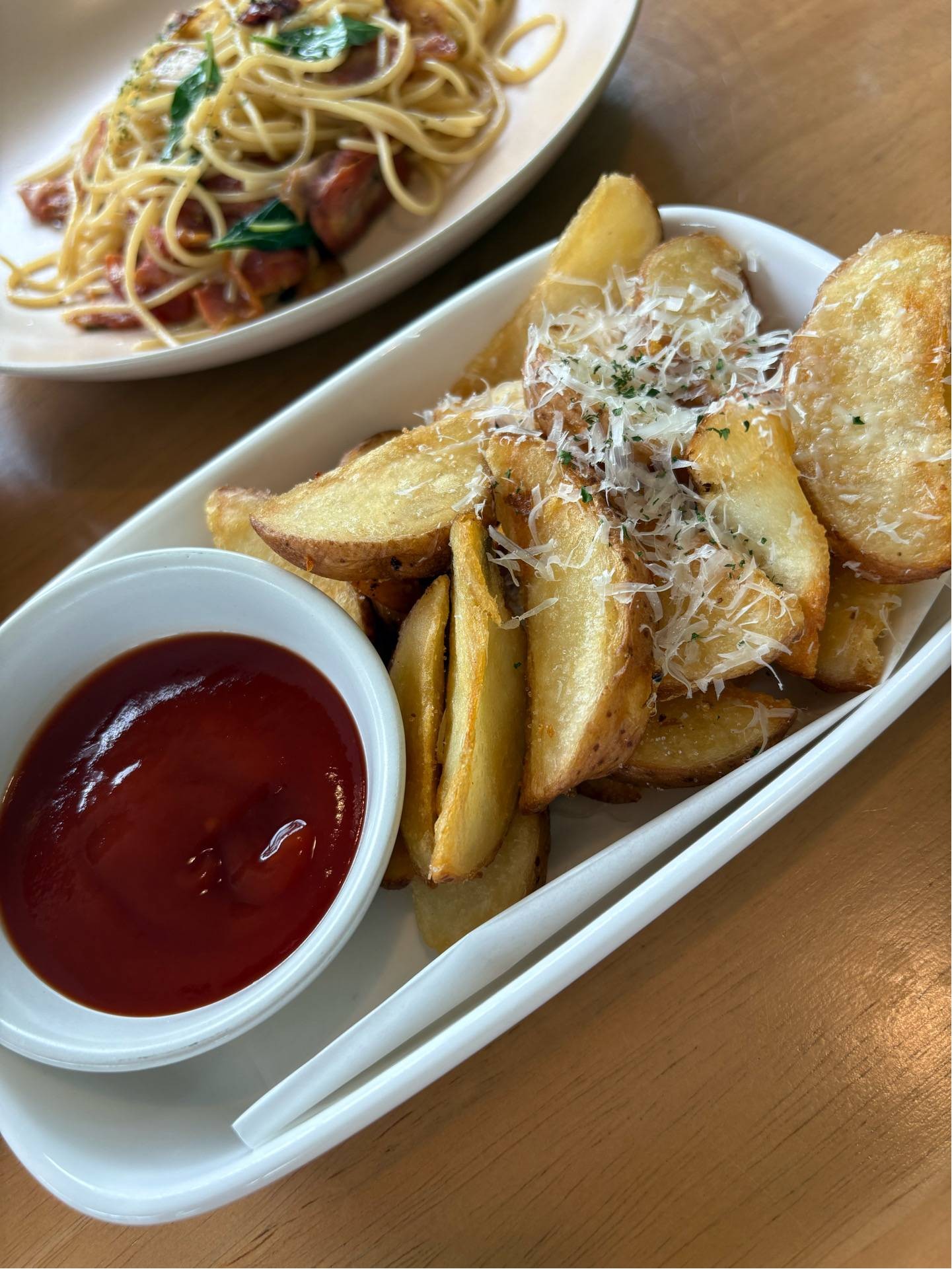 รีวิว Jarn Nee Plaum Pasta & Bistro ติวานนท์ - ร้านพาสต้าโฮมเมด เมนู ...