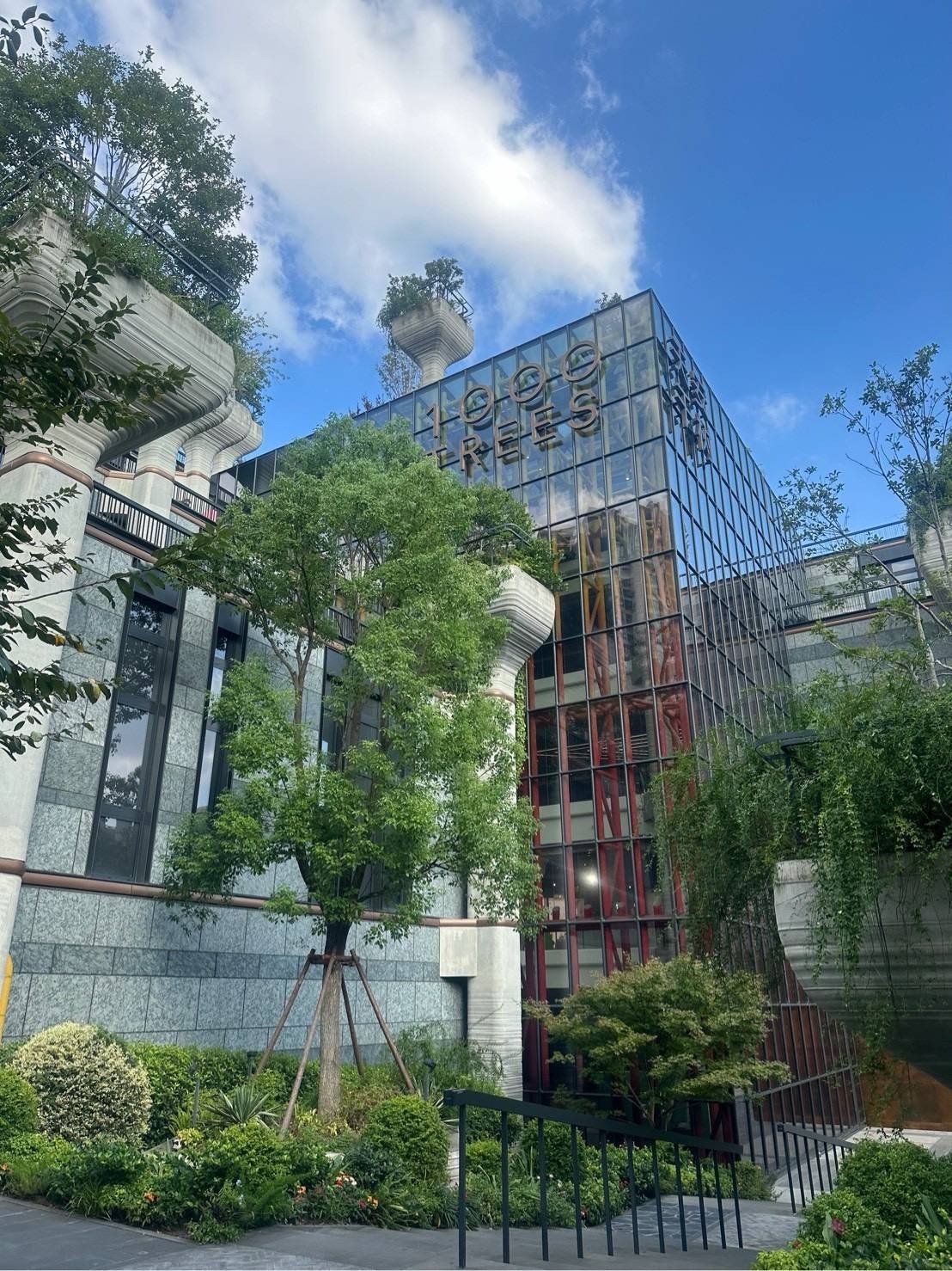 รีวิว 1,000 Trees (Tian'an Sunshine Plaza) - Panorama view การออกแบบเขา ...